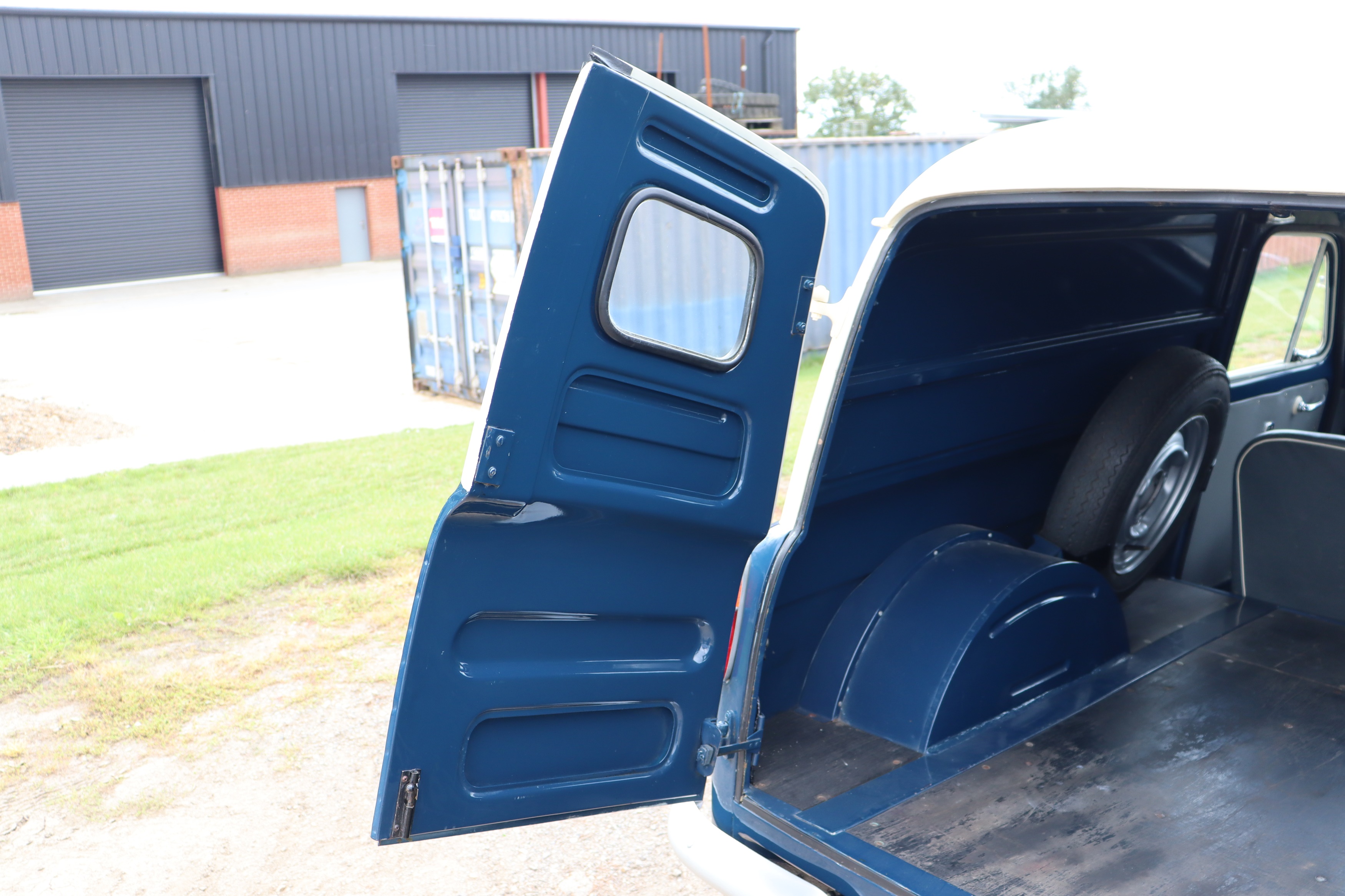 Lot 356 - 1961 Ford Thames 300E Van
