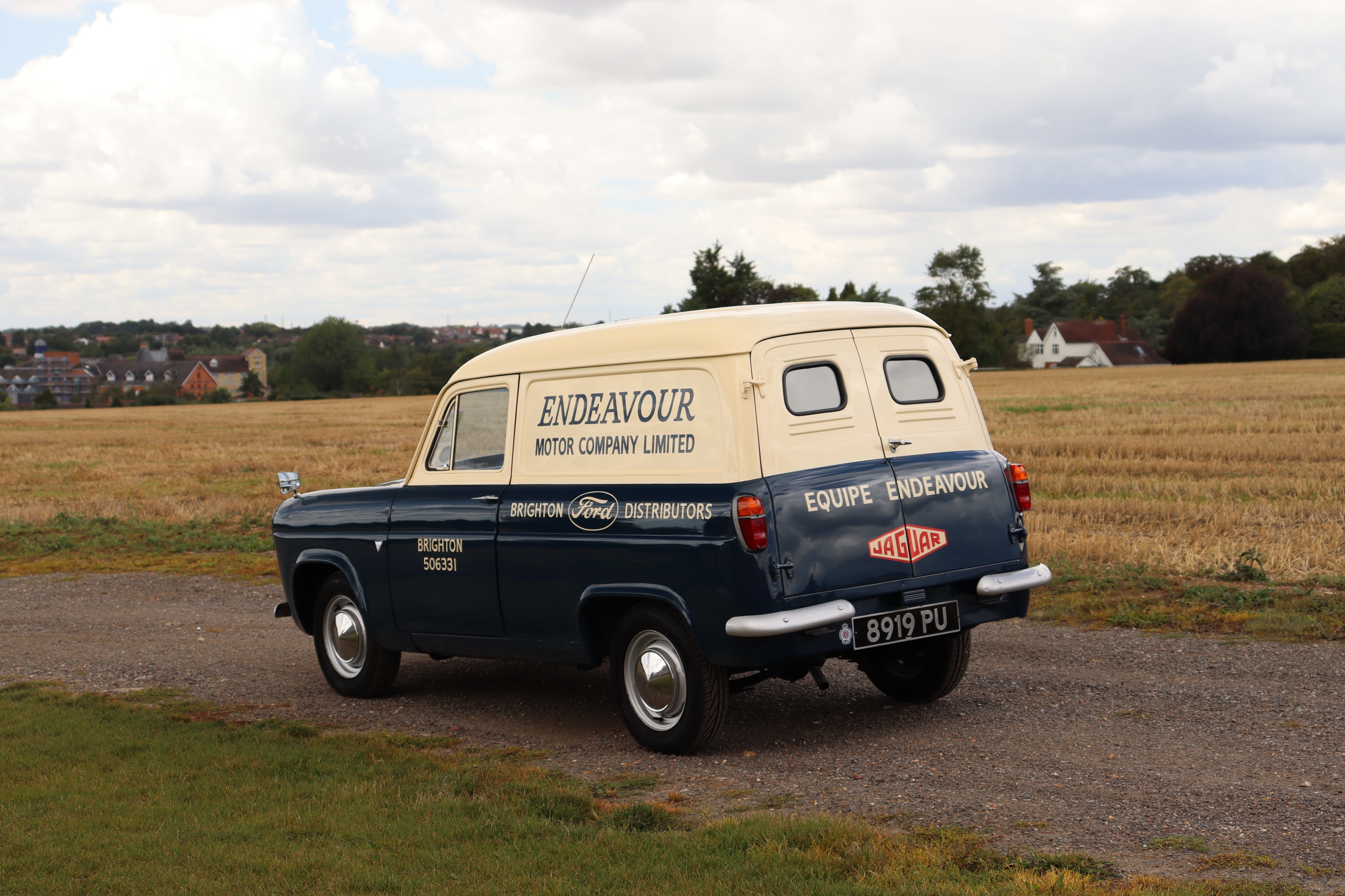 Lot 356 - 1961 Ford Thames 300E Van