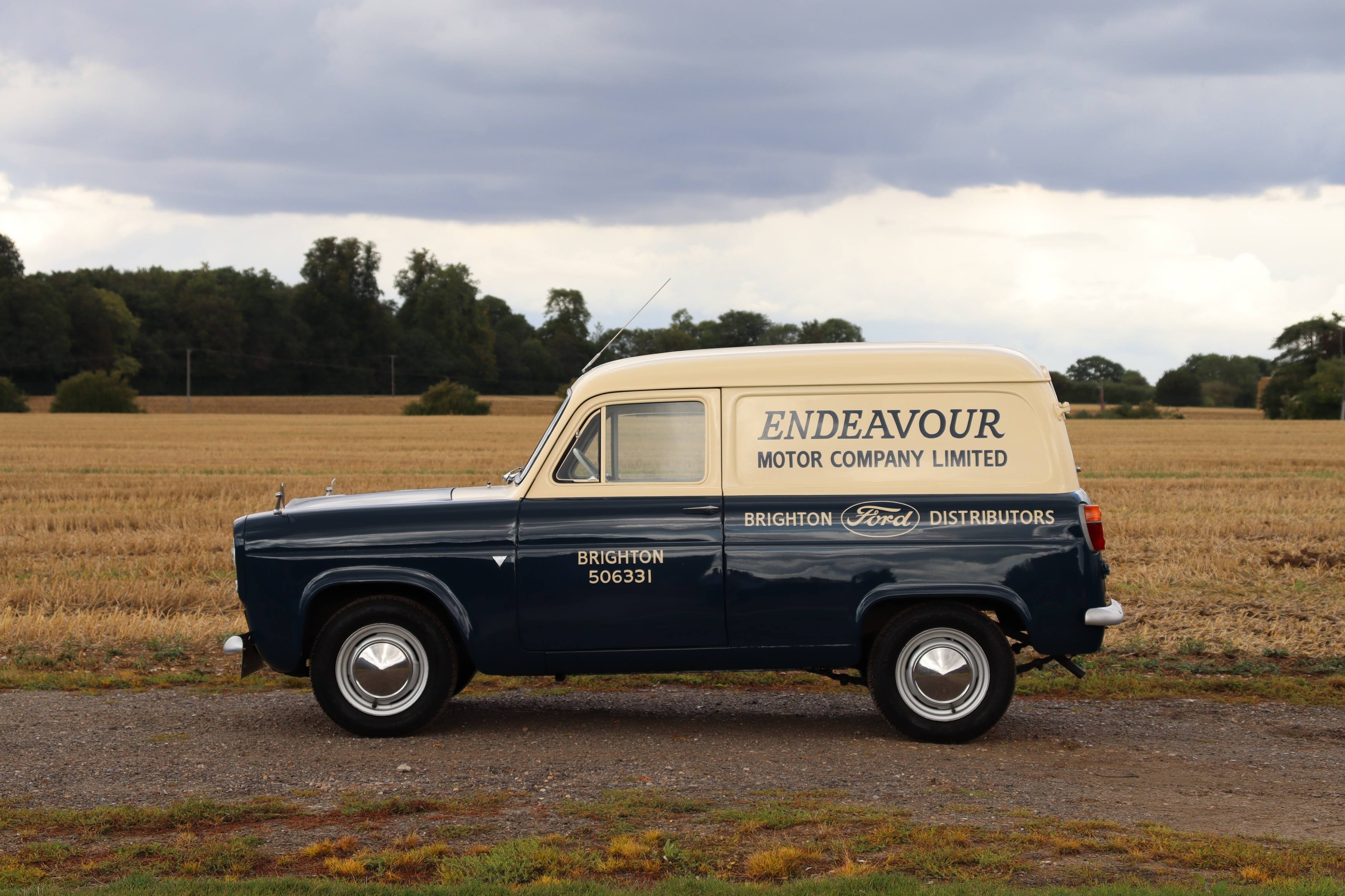 Lot 356 - 1961 Ford Thames 300E Van
