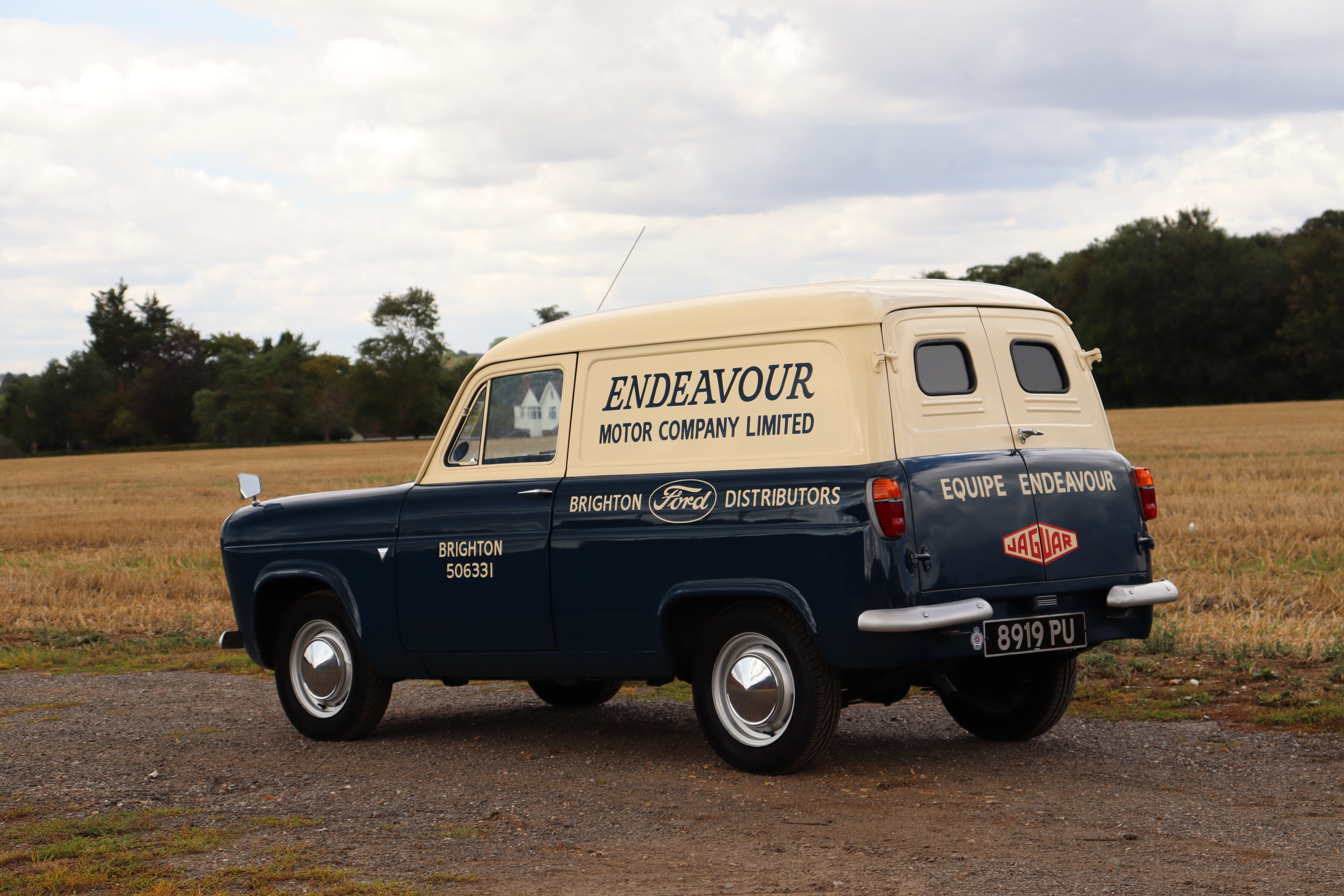Lot 356 - 1961 Ford Thames 300E Van
