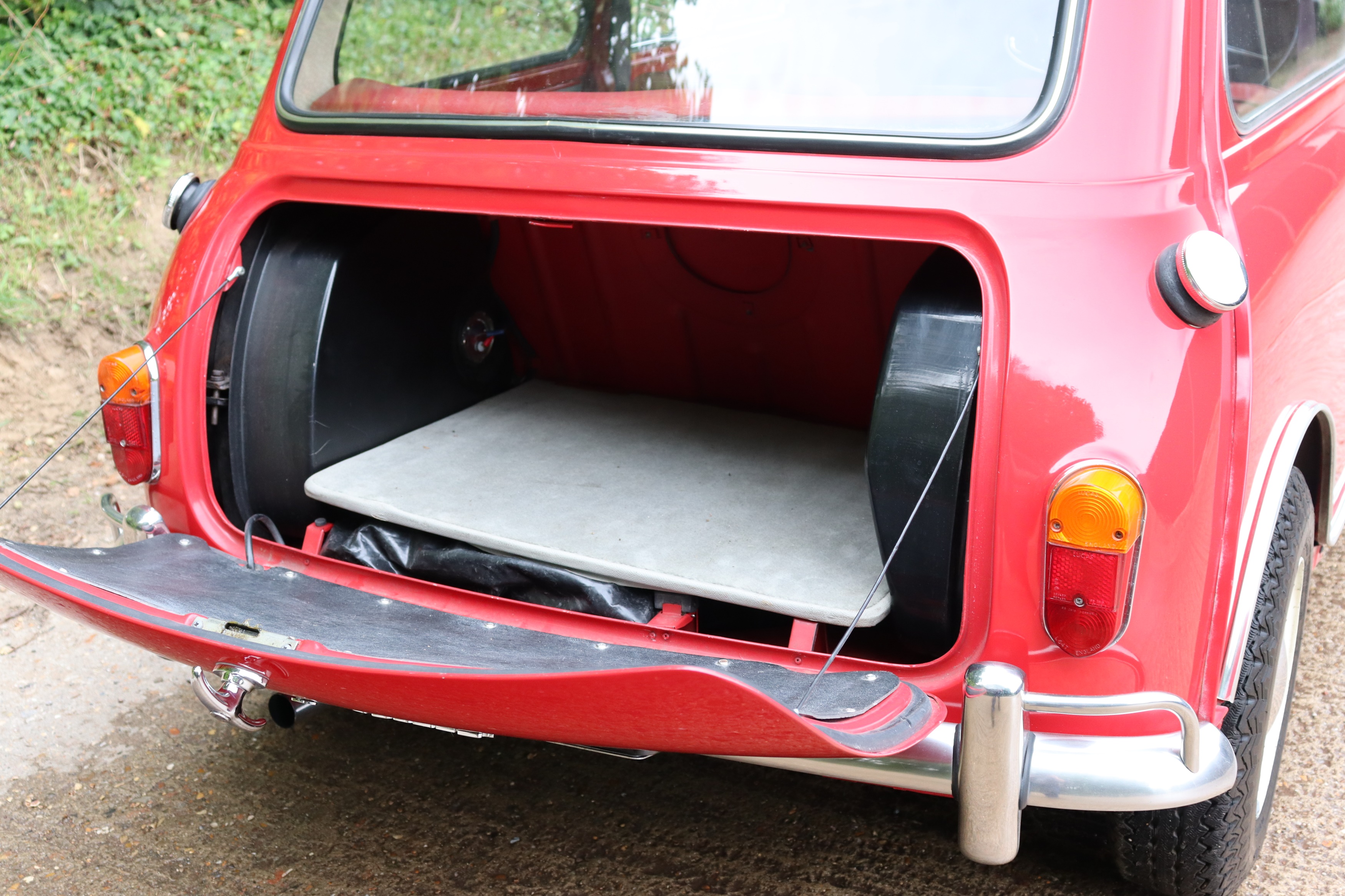 Lot 421 - 1964 Morris Mini Cooper S 1071