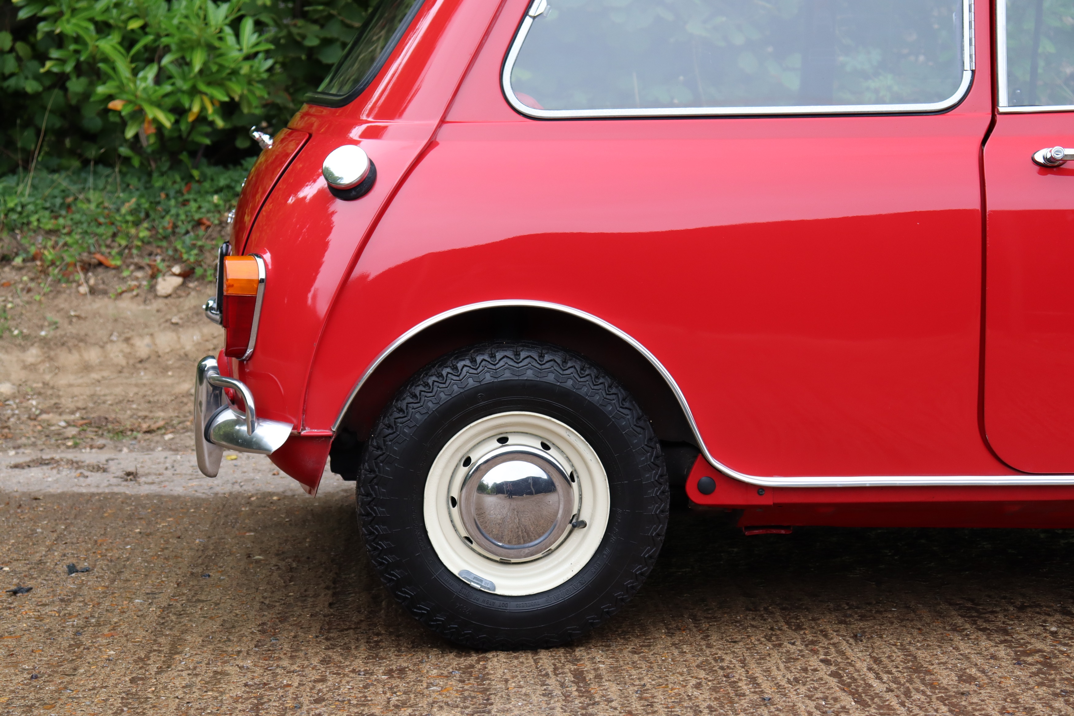 Lot 421 - 1964 Morris Mini Cooper S 1071