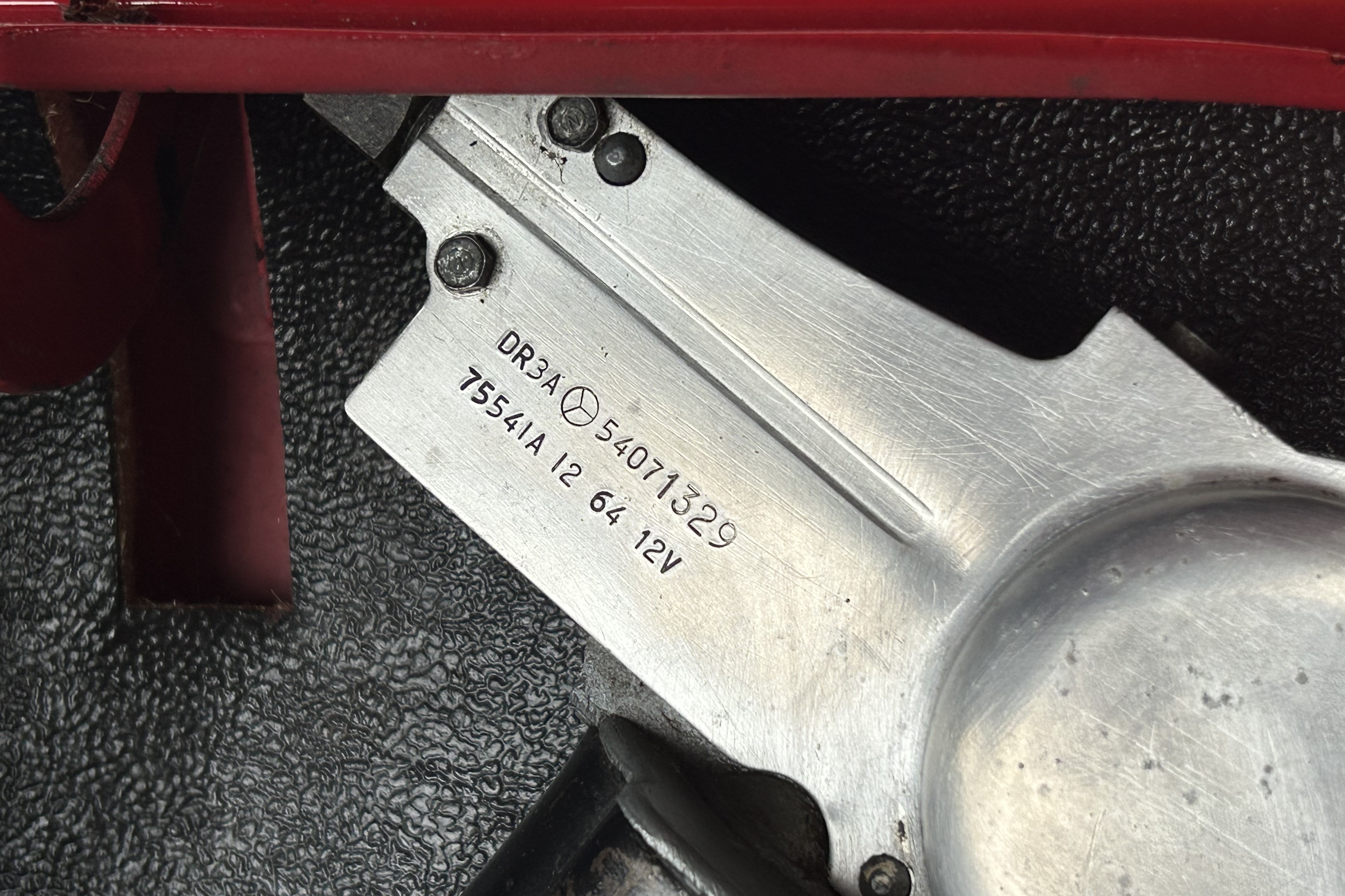 Lot 421 - 1964 Morris Mini Cooper S 1071