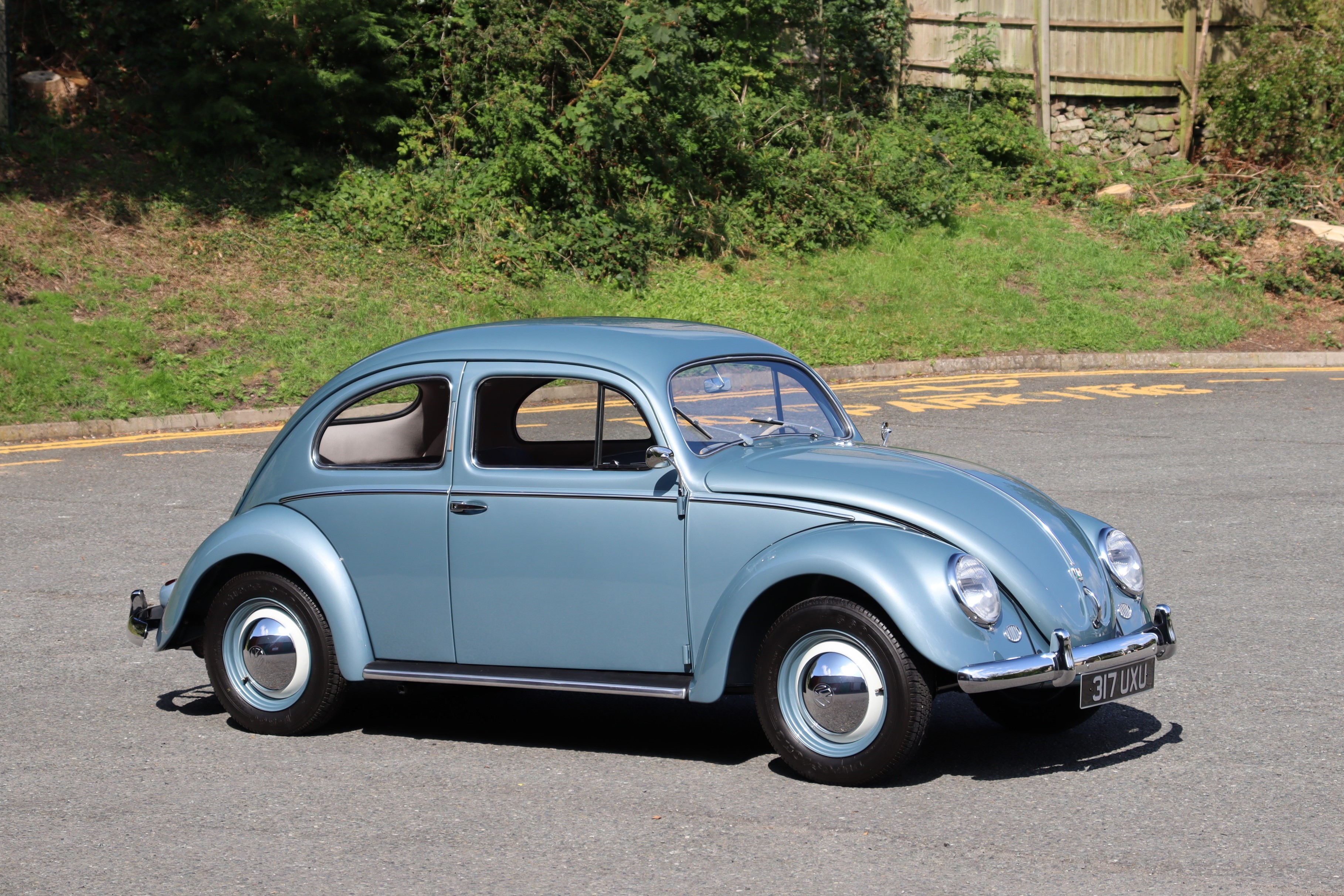 Lot 377 - 1955 Volkswagen Beetle 'Oval Window'