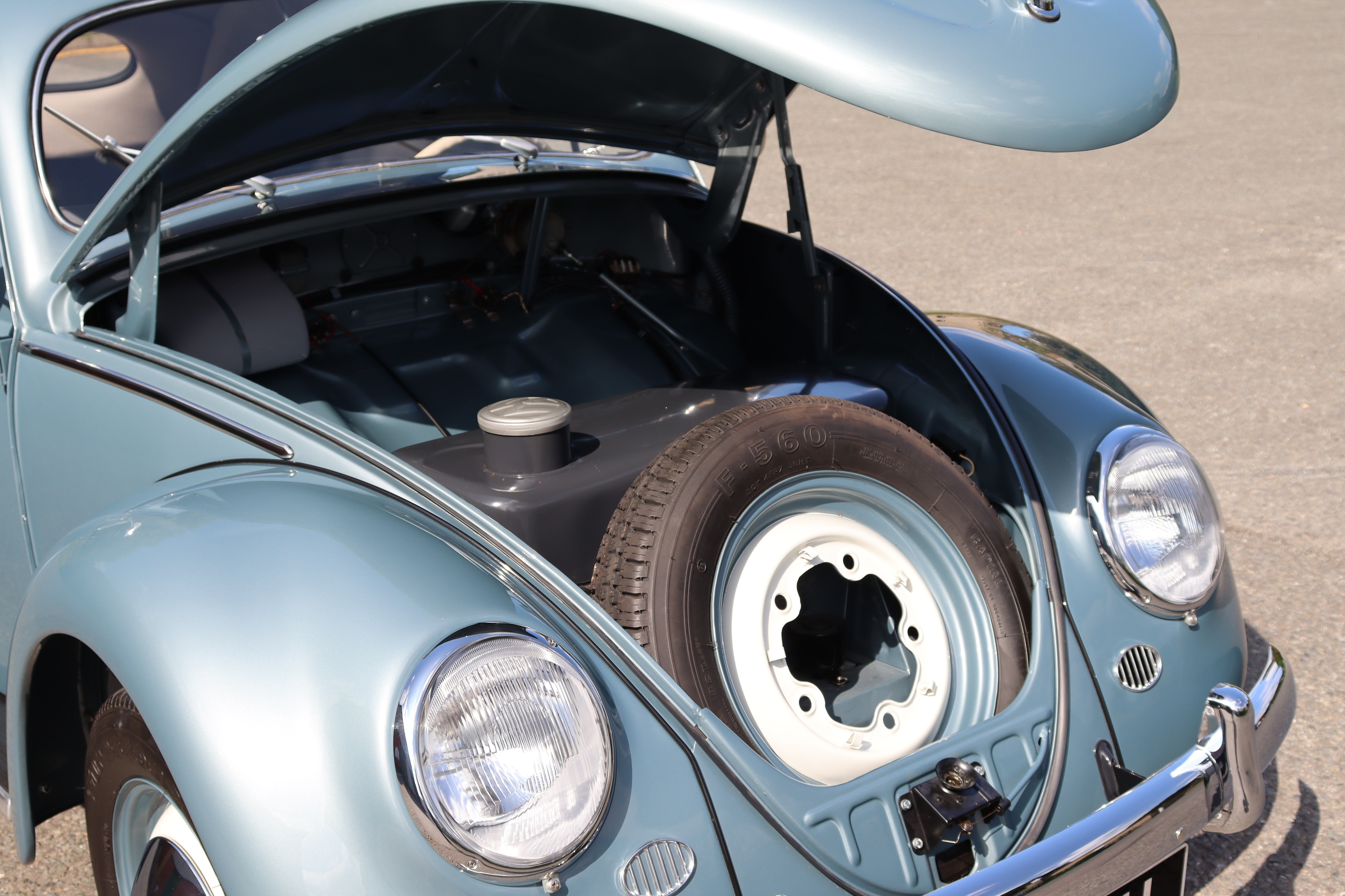 Lot 377 - 1955 Volkswagen Beetle 'Oval Window'