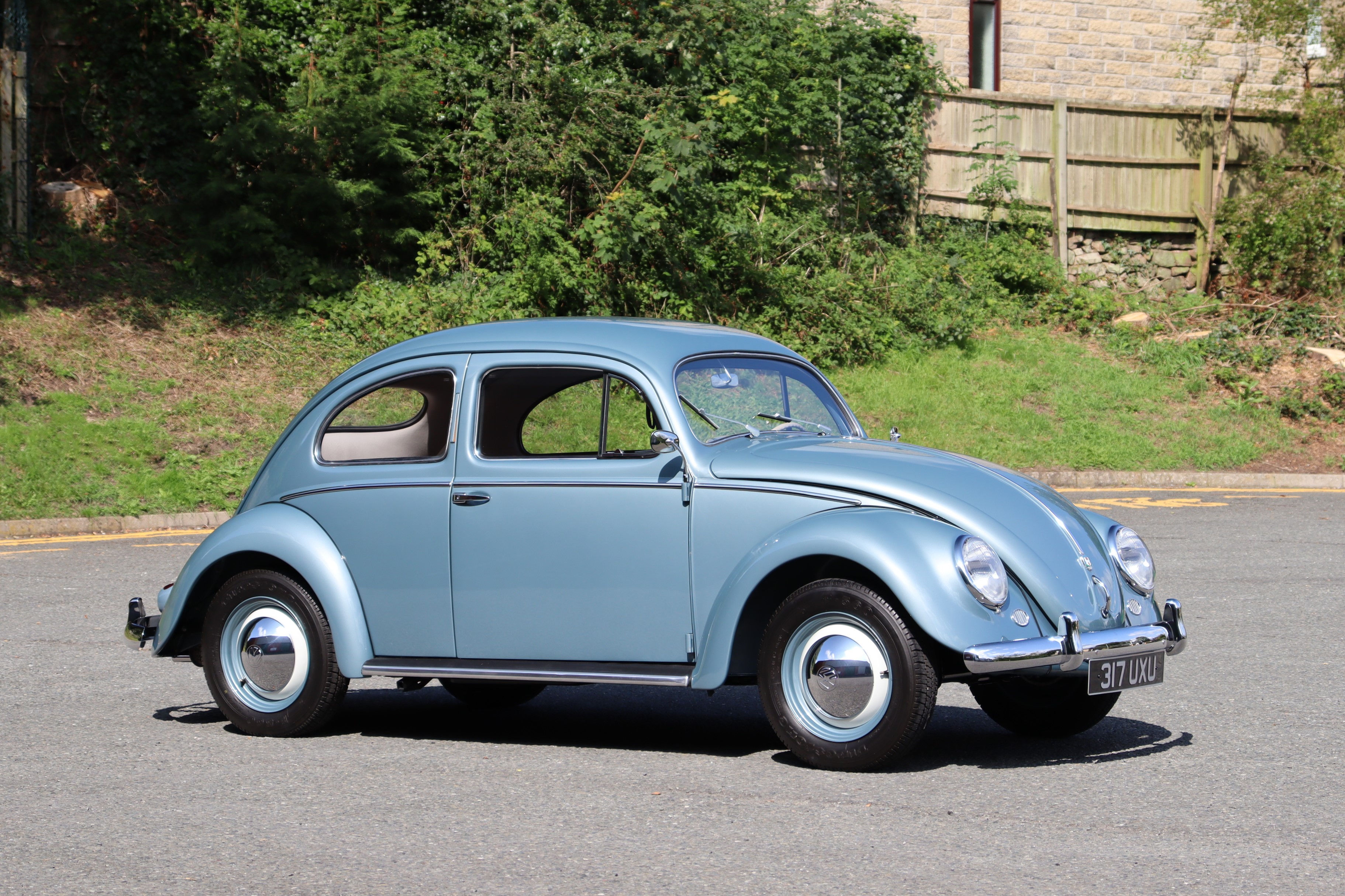 Lot 377 - 1955 Volkswagen Beetle 'Oval Window'
