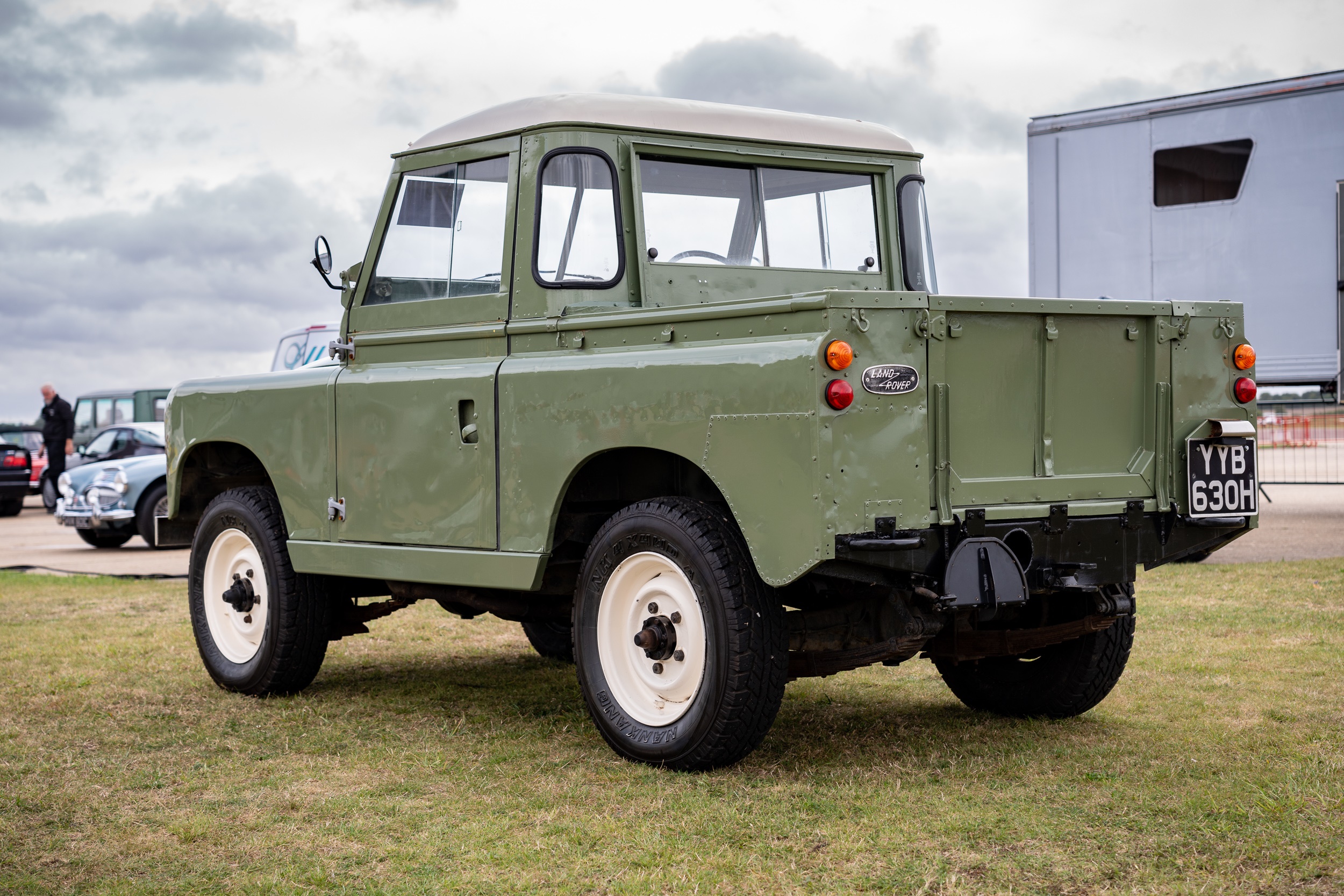 Lot 479 - 1970 Land Rover Series IIA 88
