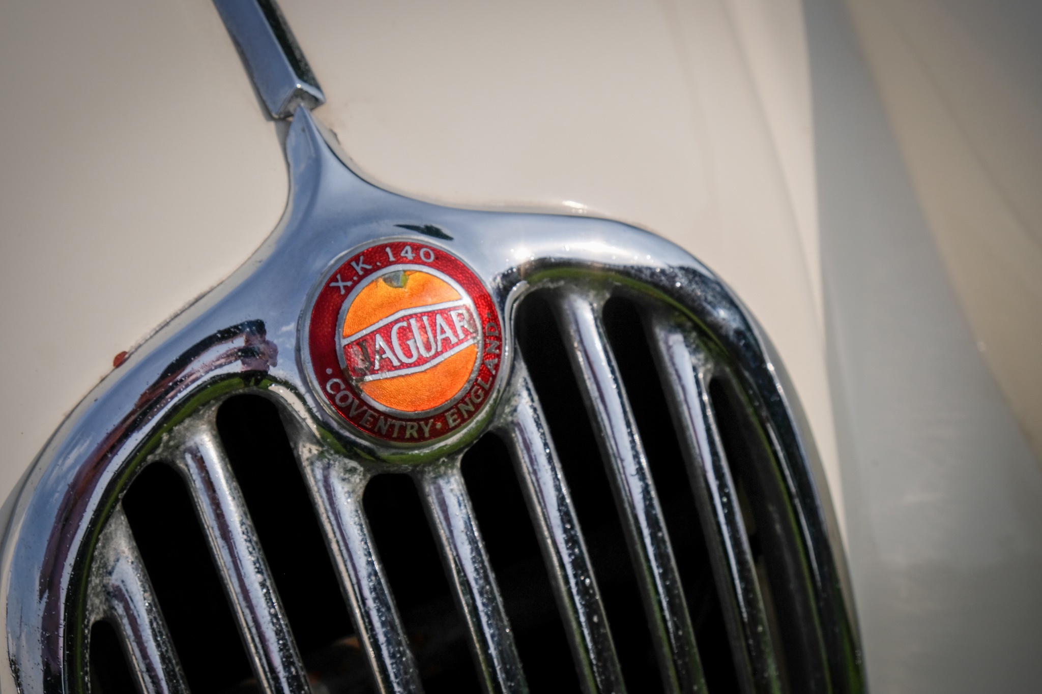 Lot 440 - 1955 Jaguar XK140 SE Roadster