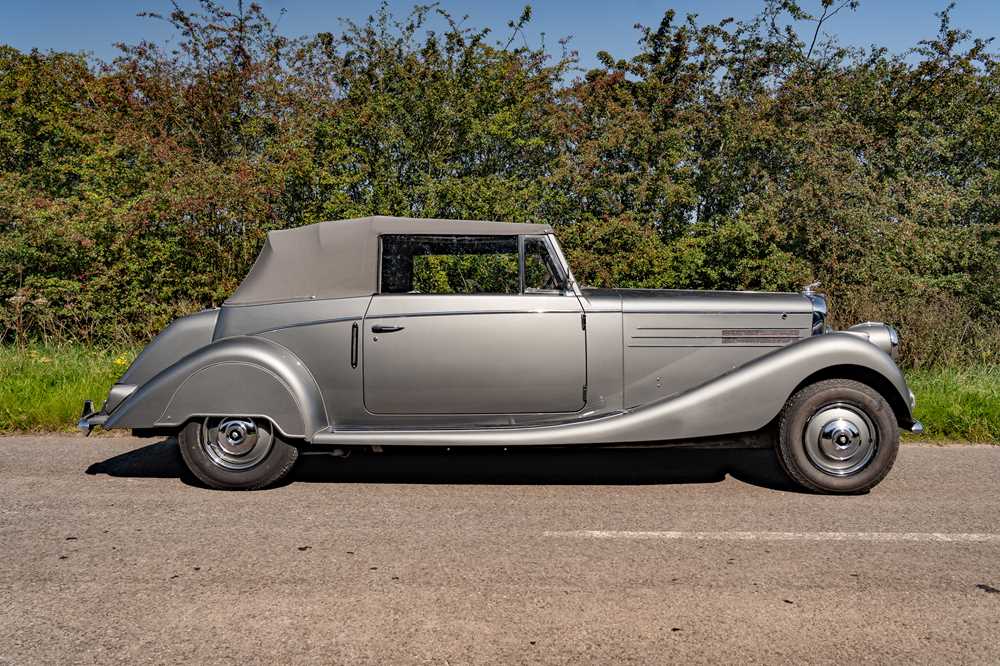 Lot 424 - c.1995 Royale Jaguar Drophead Coupe