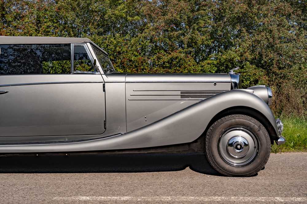 Lot 424 - c.1995 Royale Jaguar Drophead Coupe