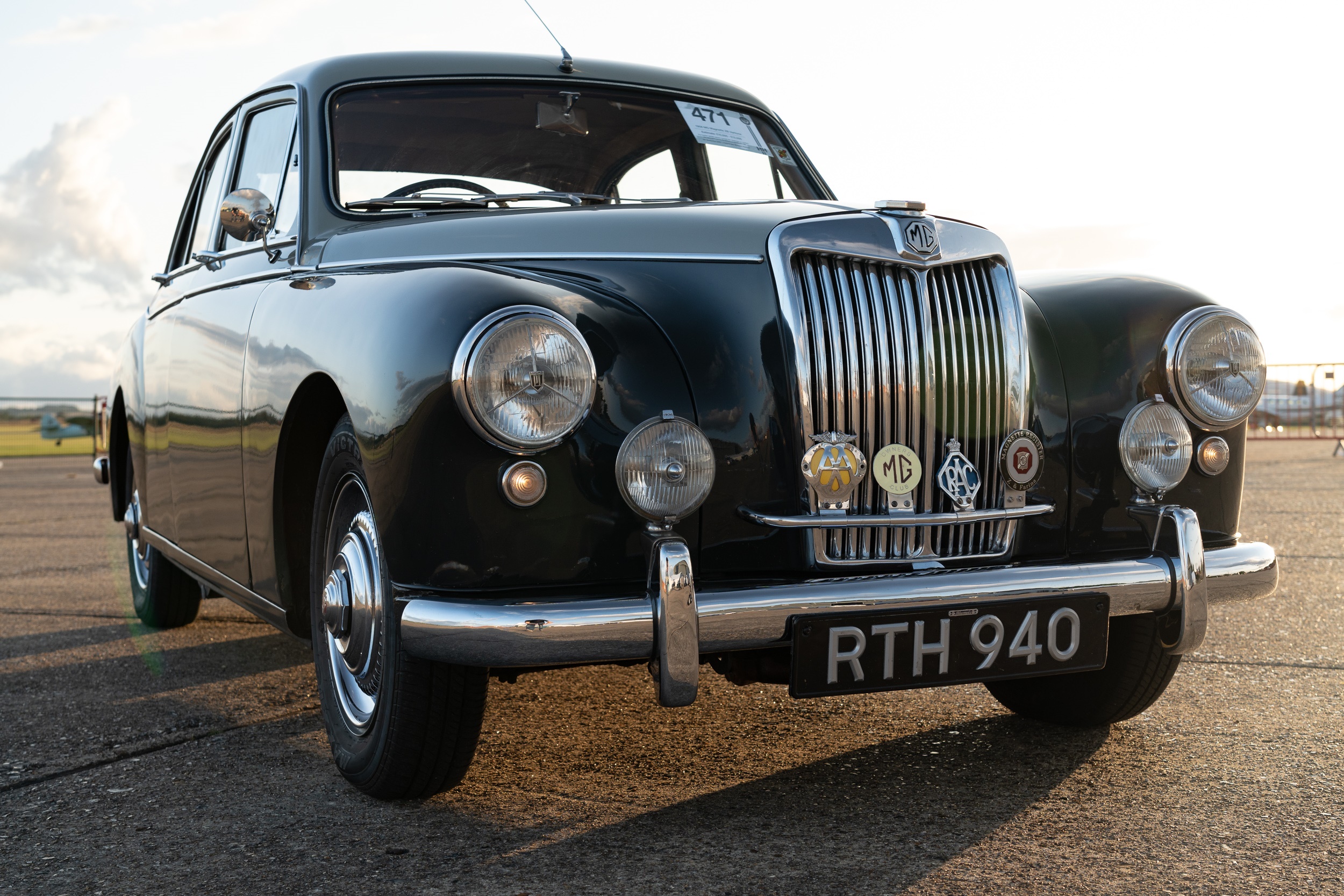 Lot 471 - 1958 MG Magnette ZB Varitone