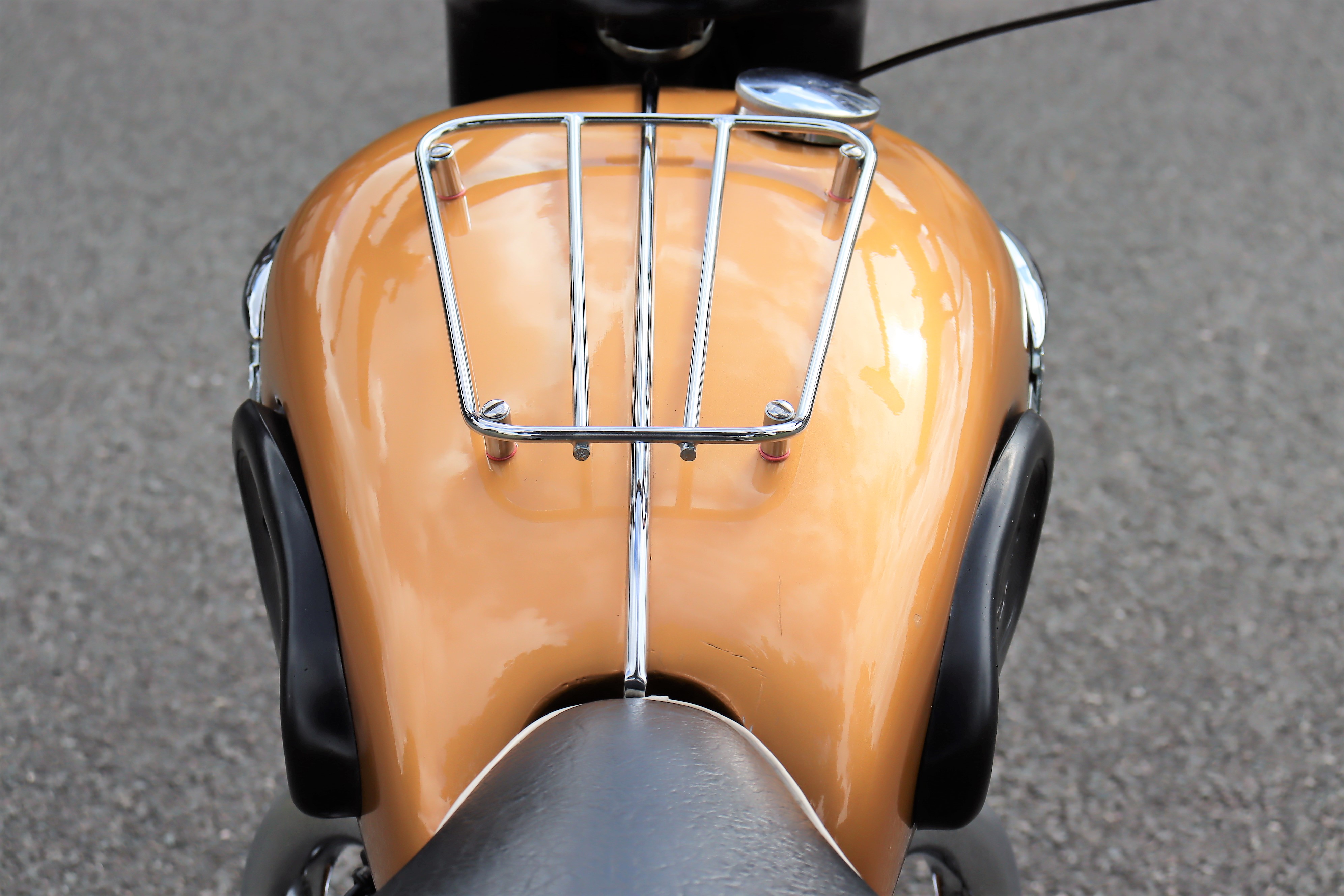 Lot 325 - 1958 Triumph Thunderbird