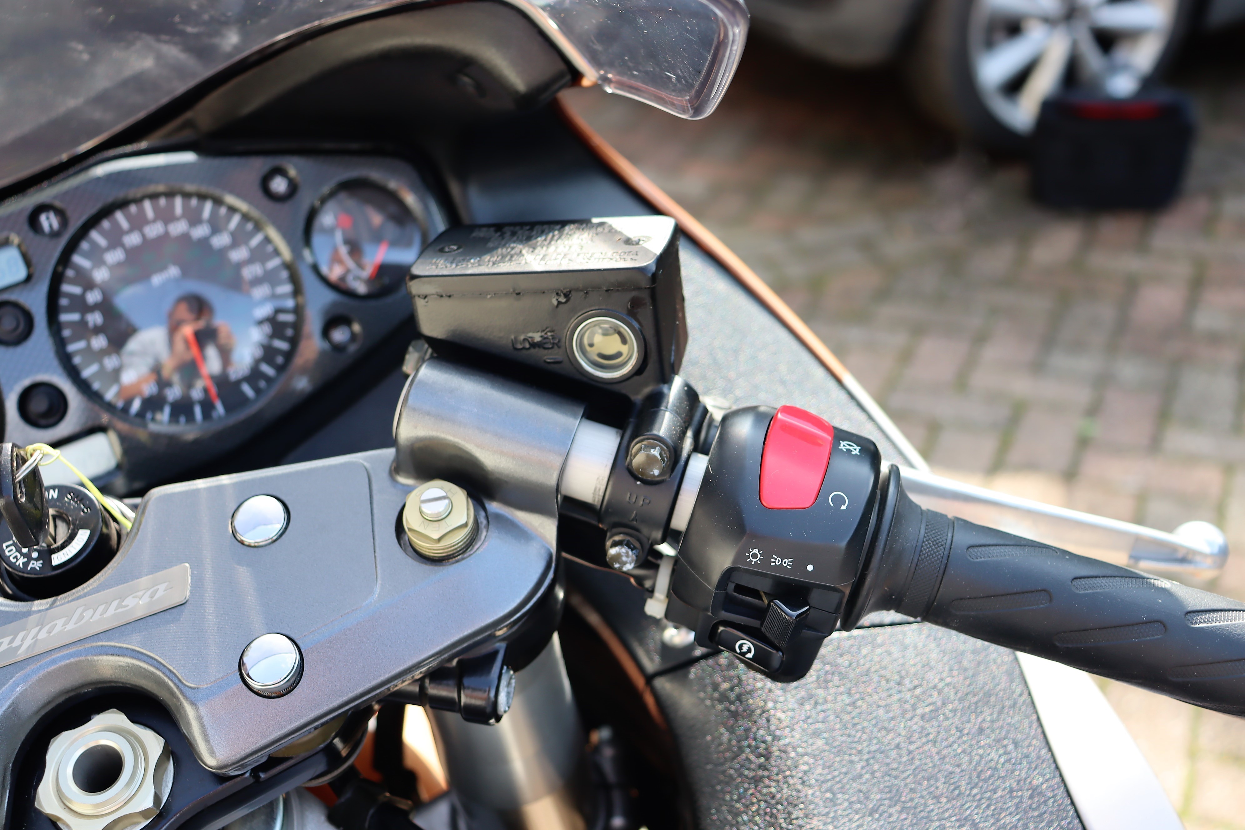 Lot 349 - 1999 Suzuki Hayabusa GSX 1300R