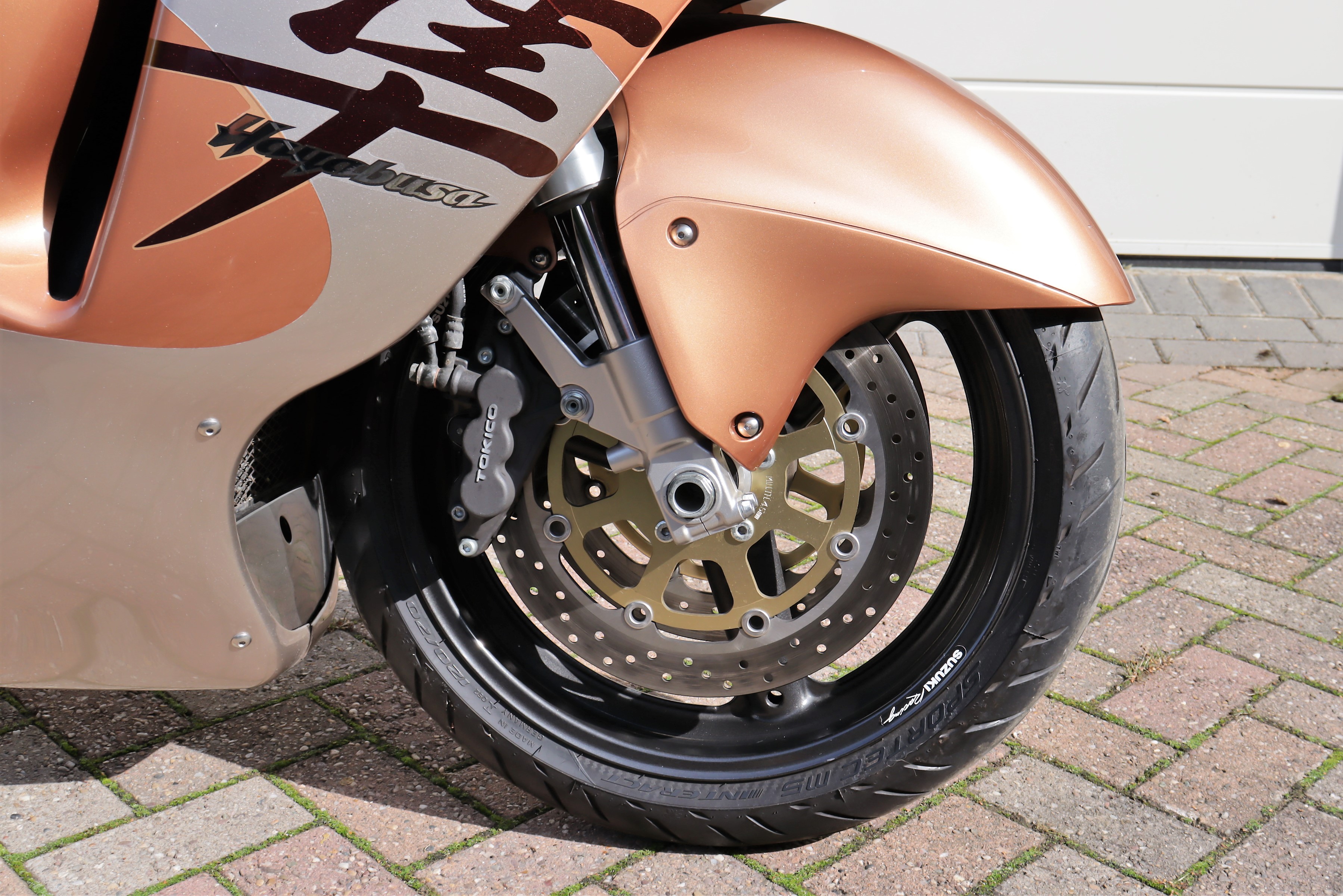 Lot 349 - 1999 Suzuki Hayabusa GSX 1300R