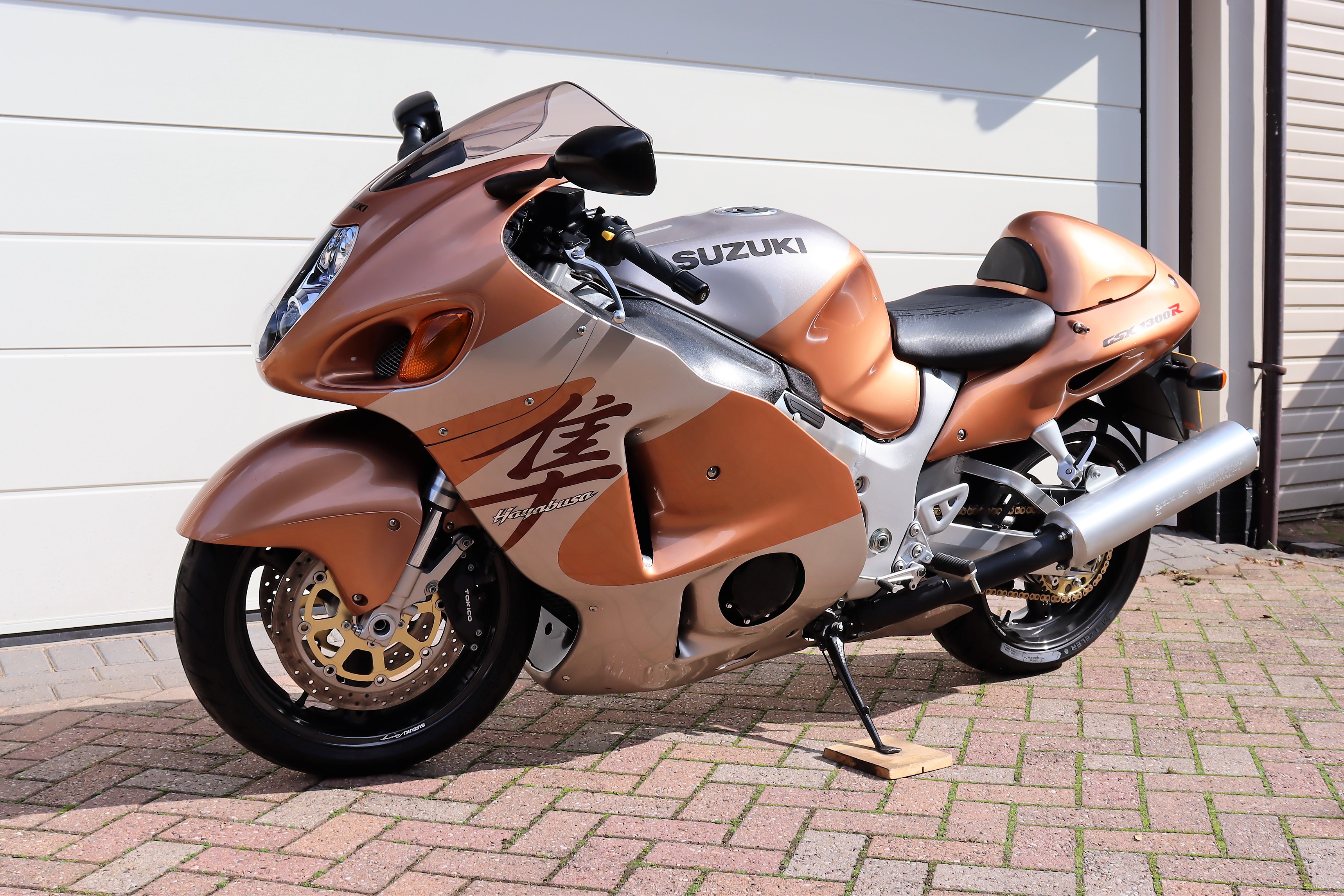 Lot 349 - 1999 Suzuki Hayabusa GSX 1300R
