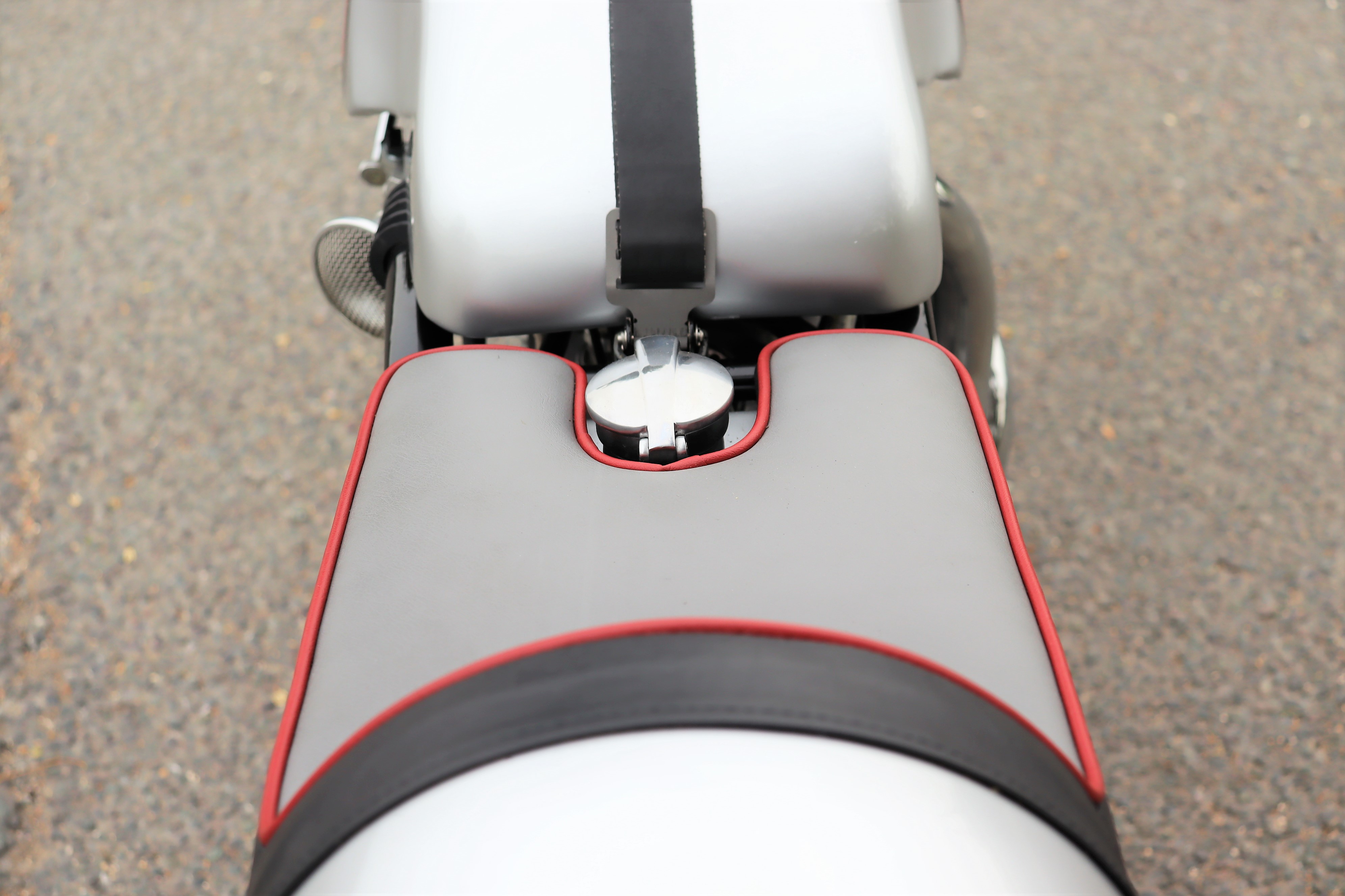 Lot 280 - 1975 Norvin