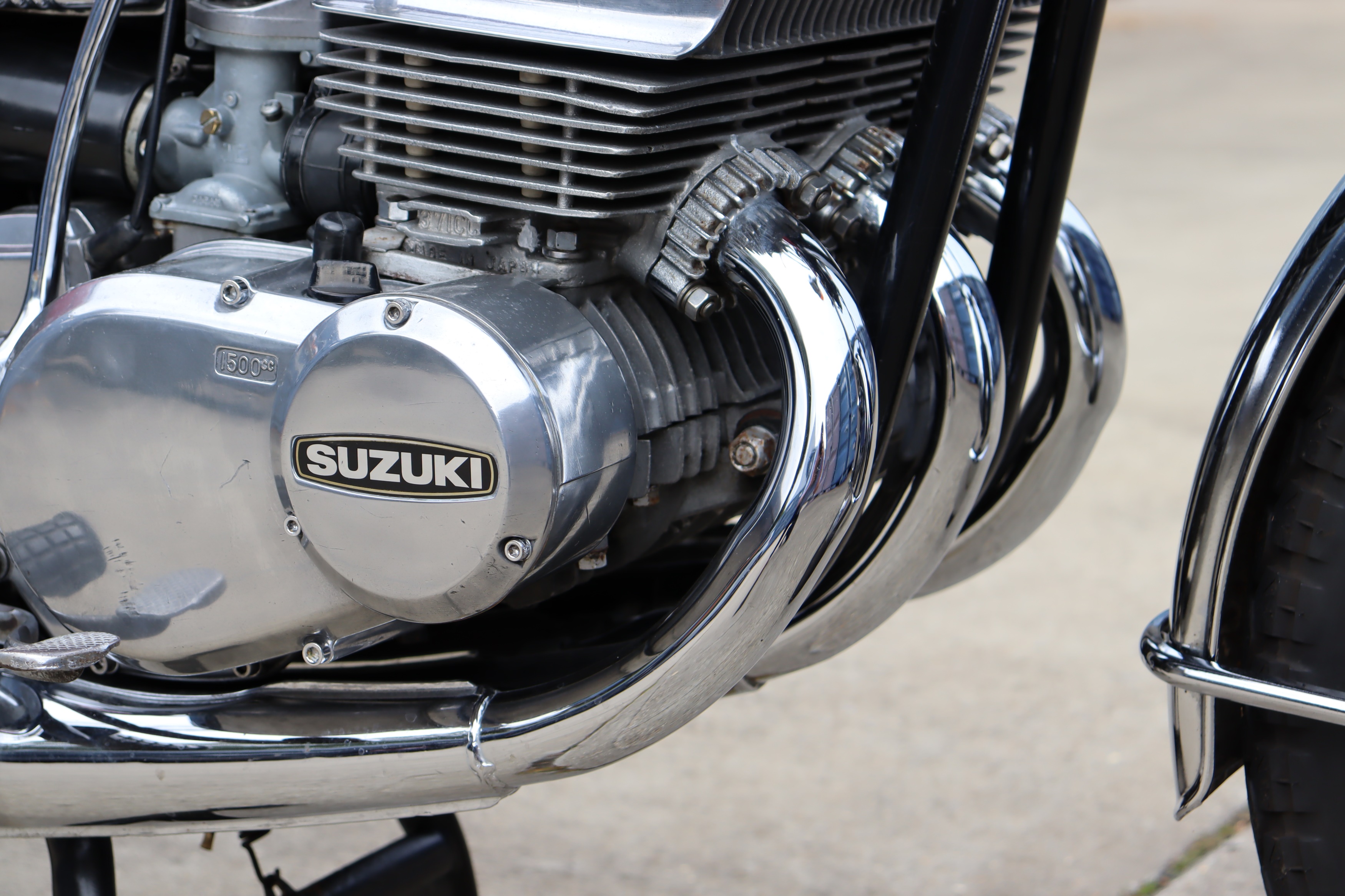 Lot 236 - 1977 Suzuki GT380