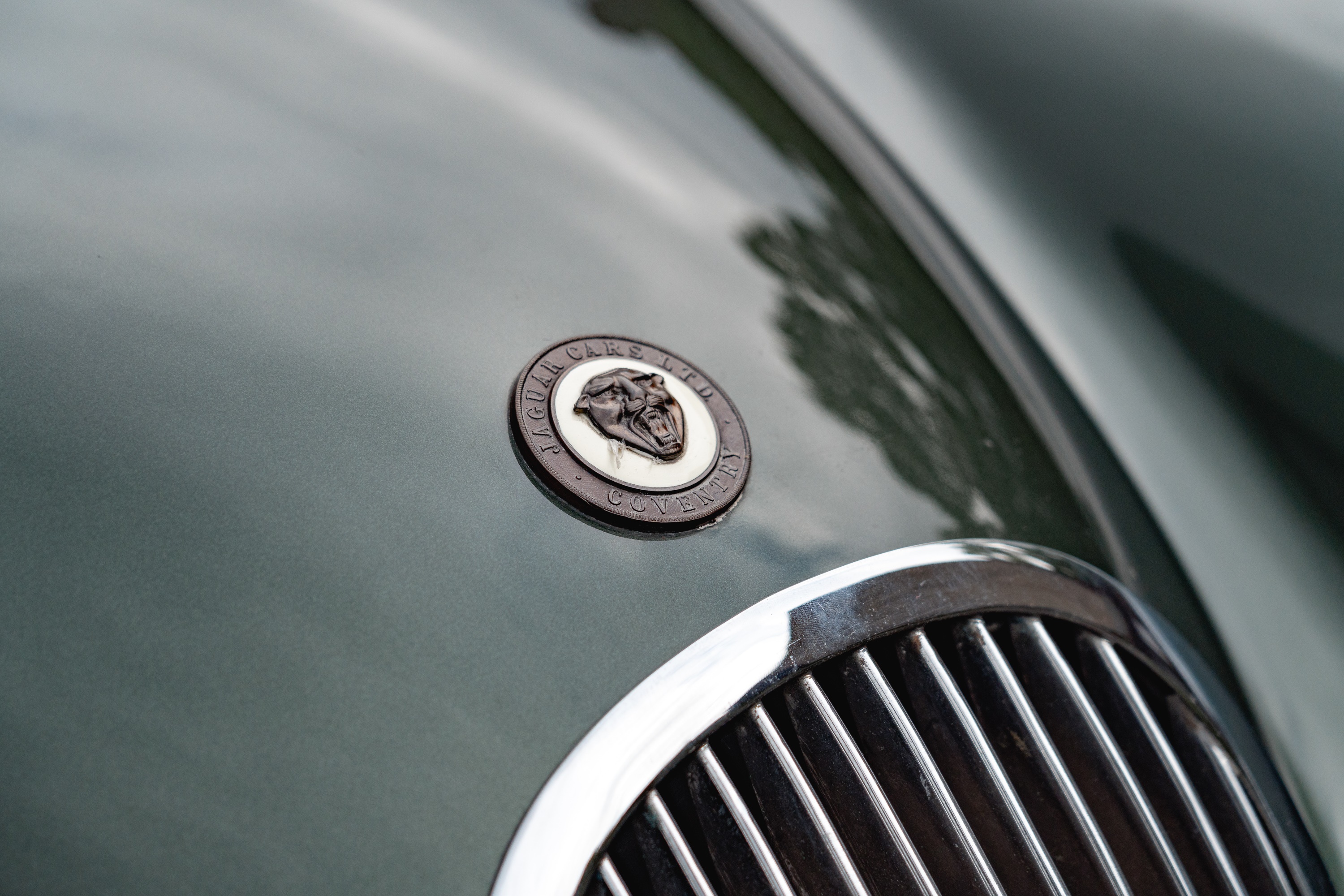 Lot 32 - 1954 Jaguar XK120 Fixed Head Coupe