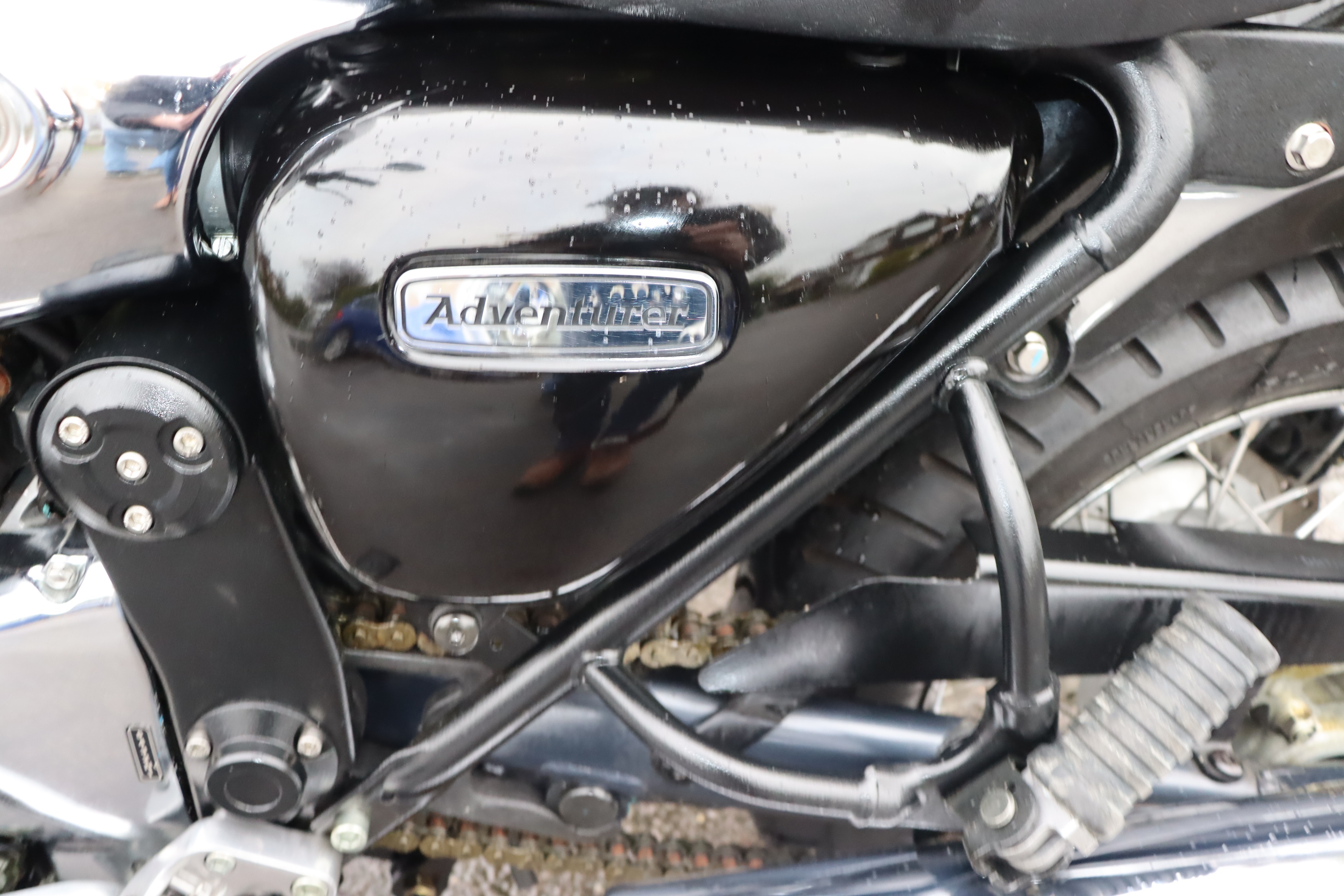 Lot 370 - 2002 Triumph Adventurer 885