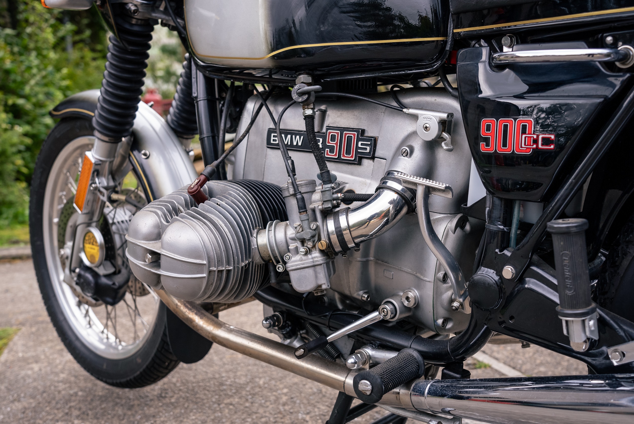 Lot 229 - 1974 BMW R90S