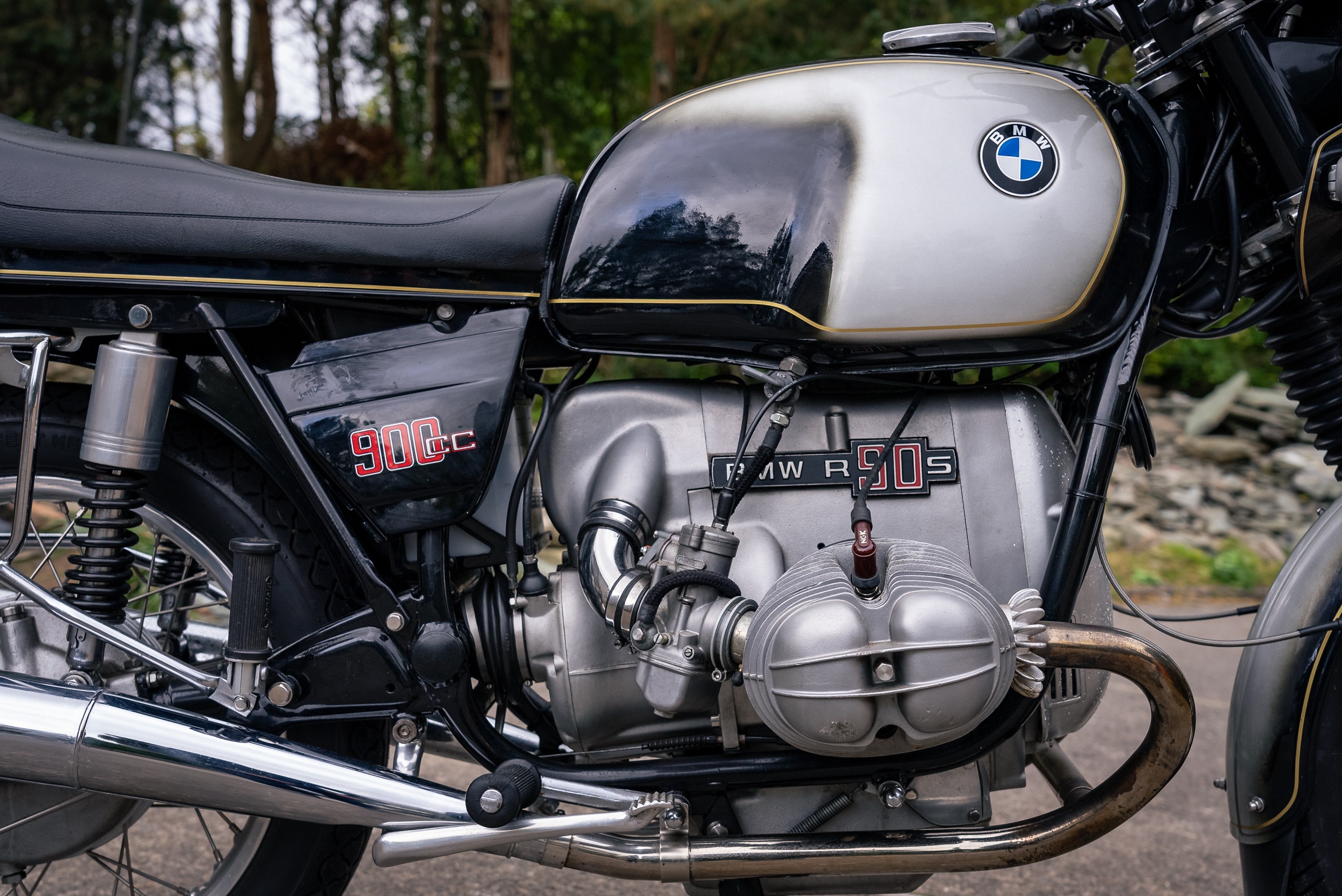 Lot 229 - 1974 BMW R90S