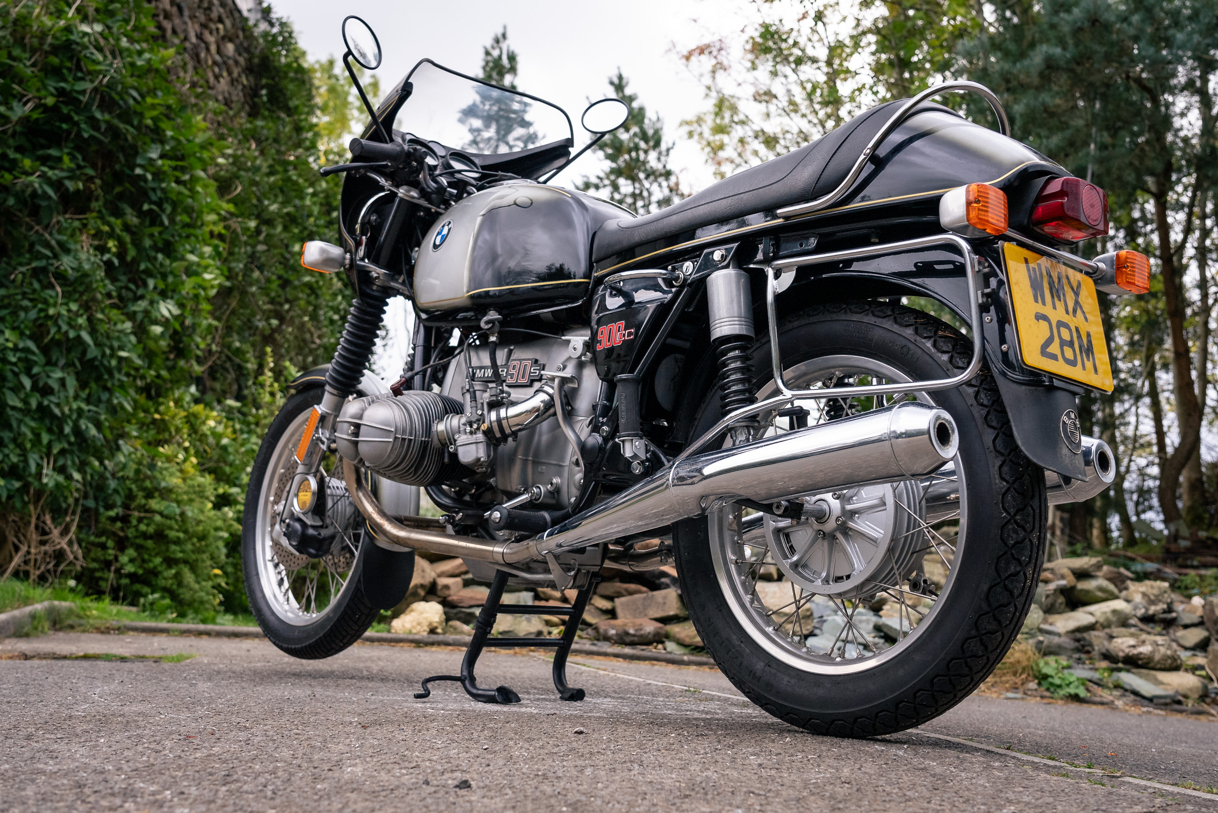 Lot 229 - 1974 BMW R90S