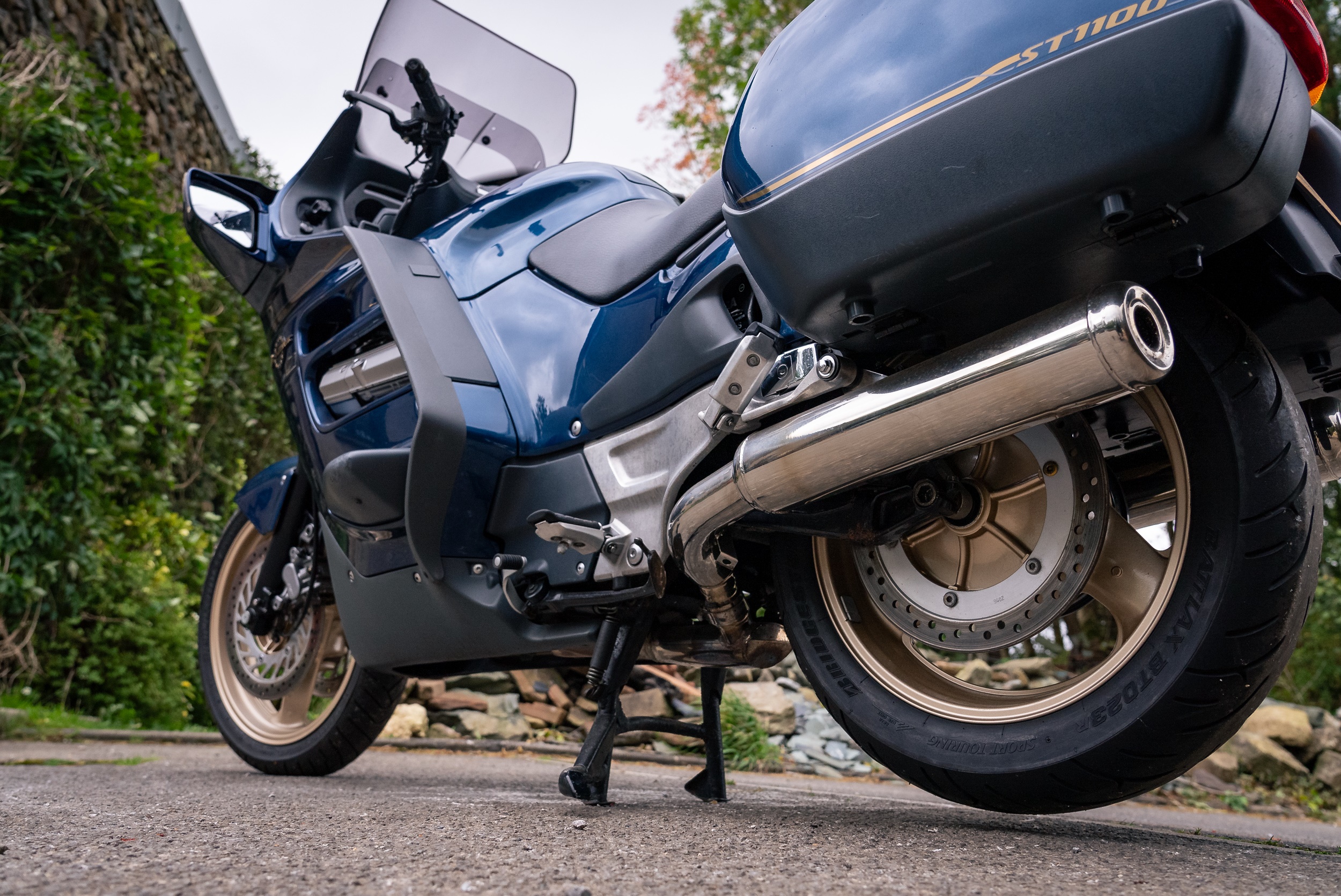 Lot 297 - 2000 Honda ST1100