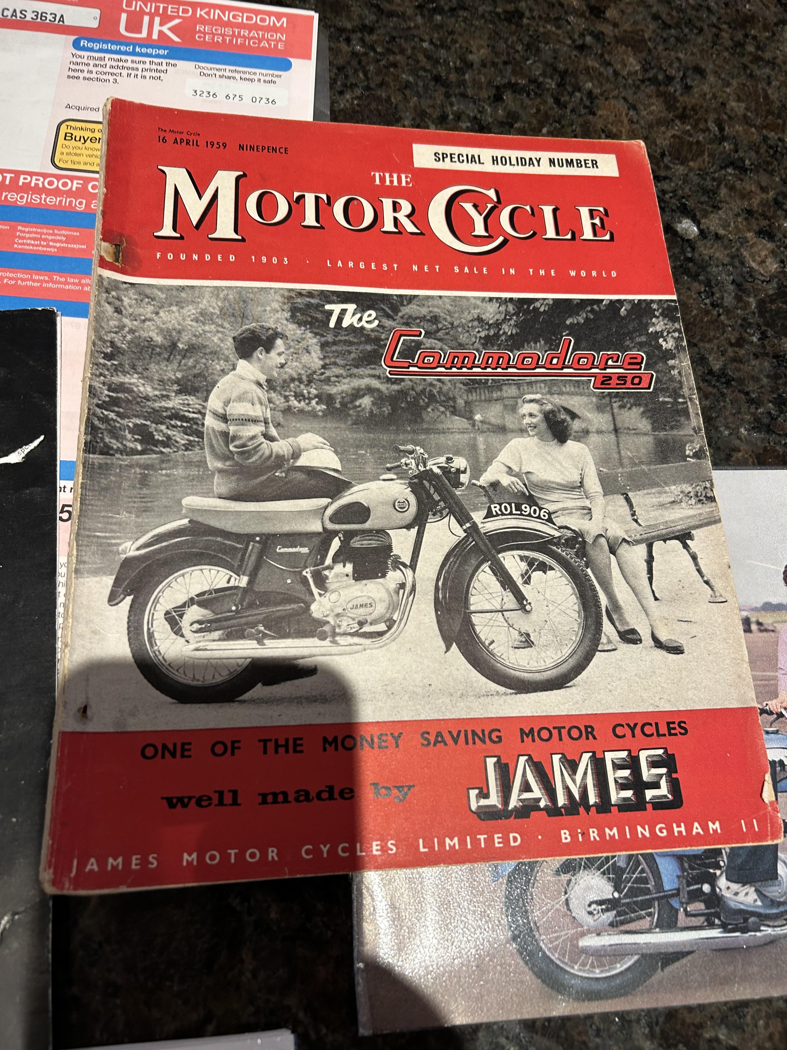 Lot 307 - 1963 James Commodore