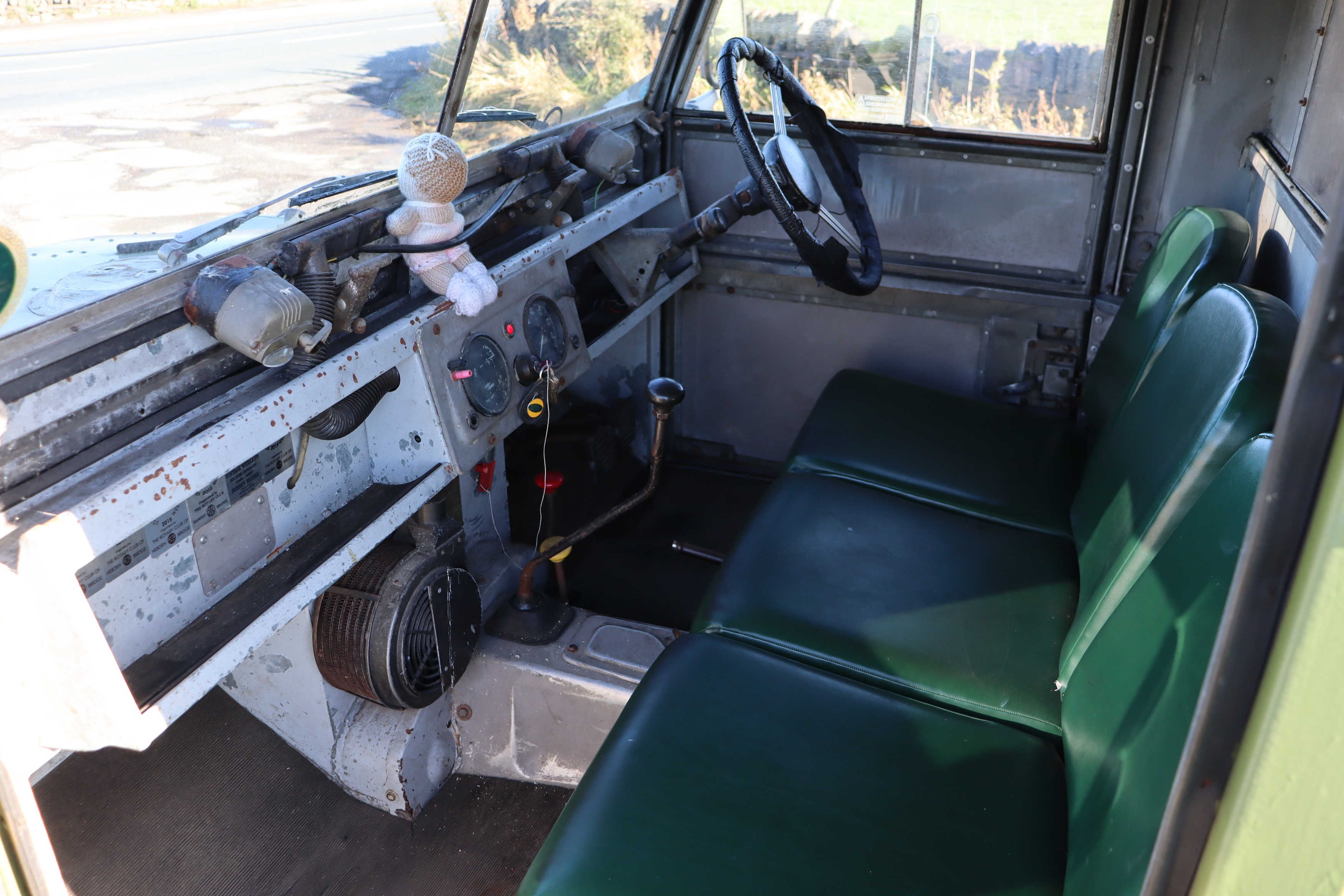 Lot 104 - 1955 Land Rover Series I 107''