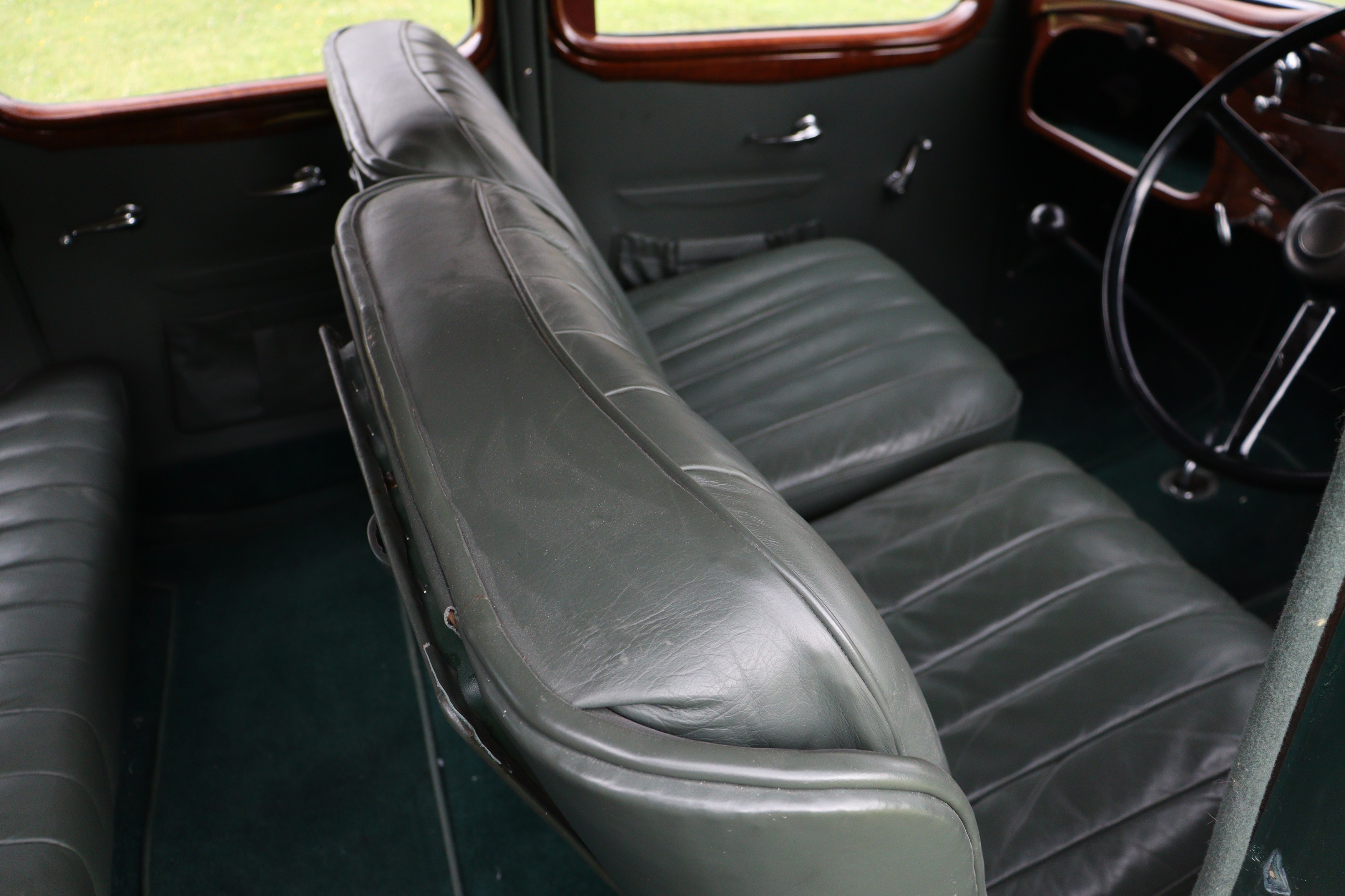 Lot 105 - 1938 Austin 18 Norfolk