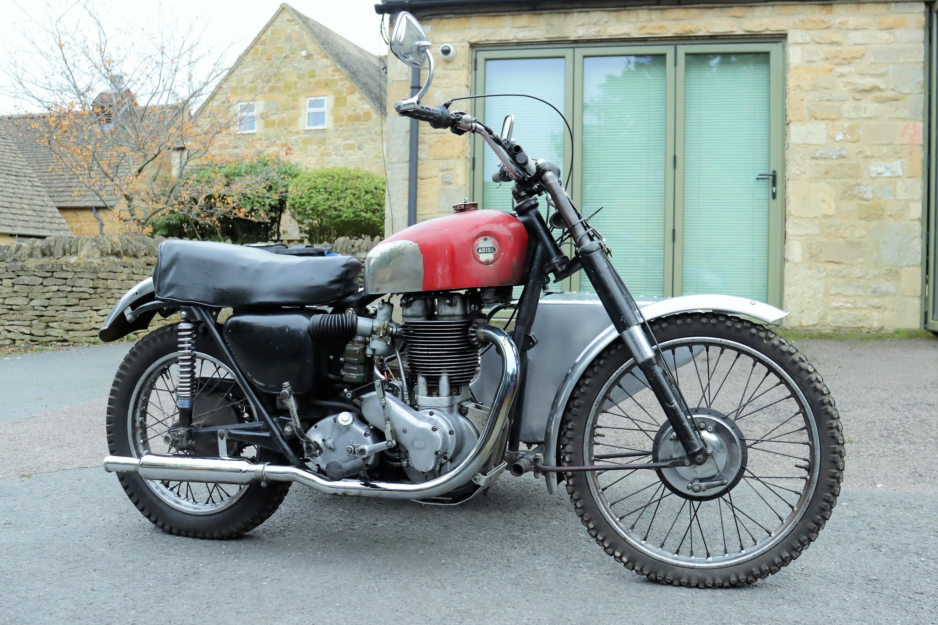 Lot 331 - 1955 Ariel HS5 Special