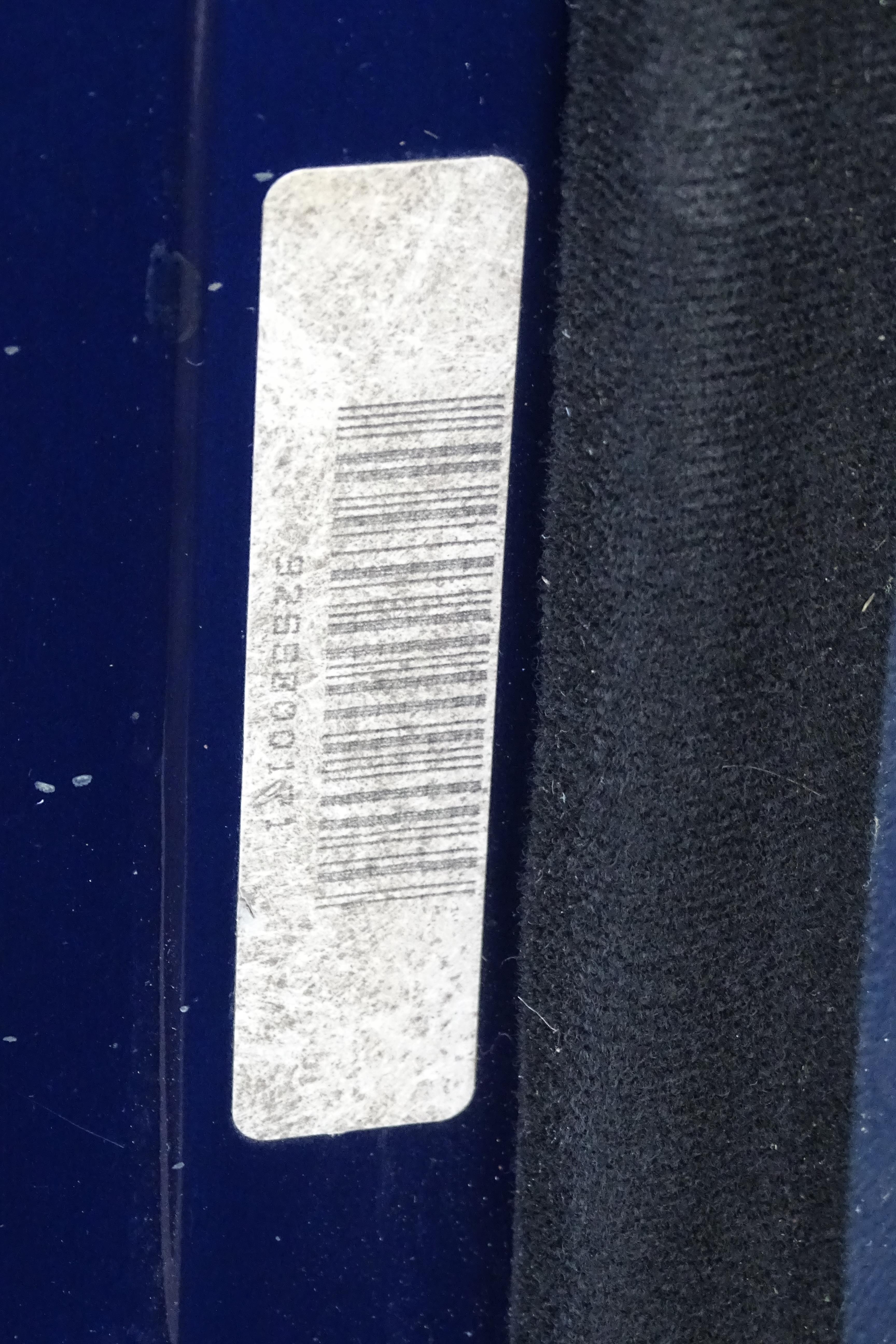 Lot 145 - 1995 Porsche 928 GTS