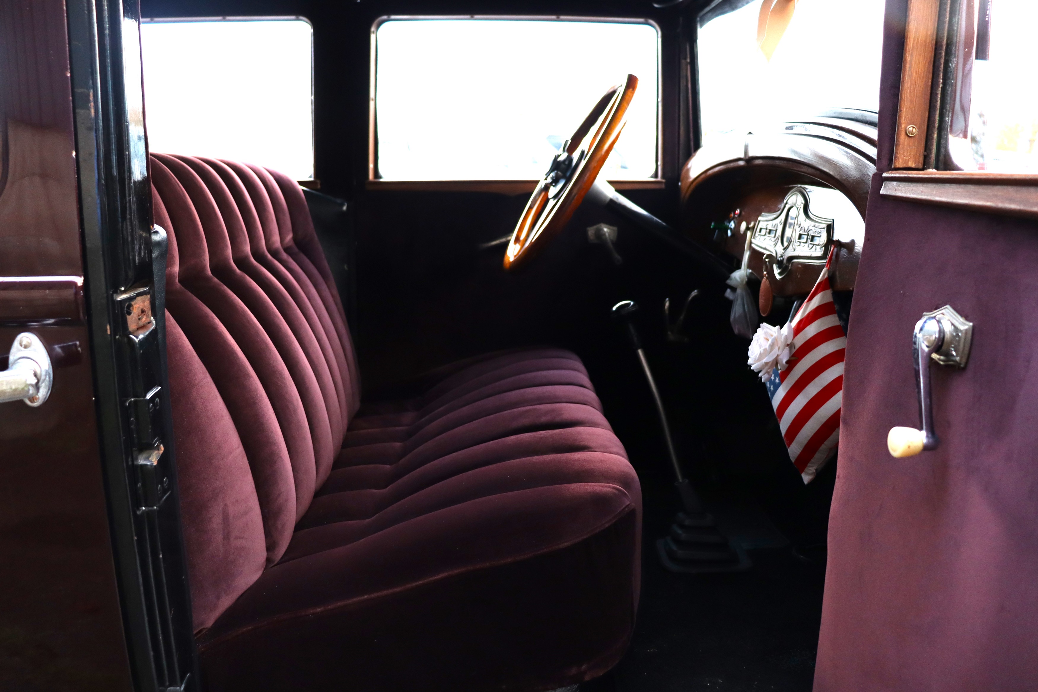 Lot 49 - 1929 Hupmobile Model A Saloon