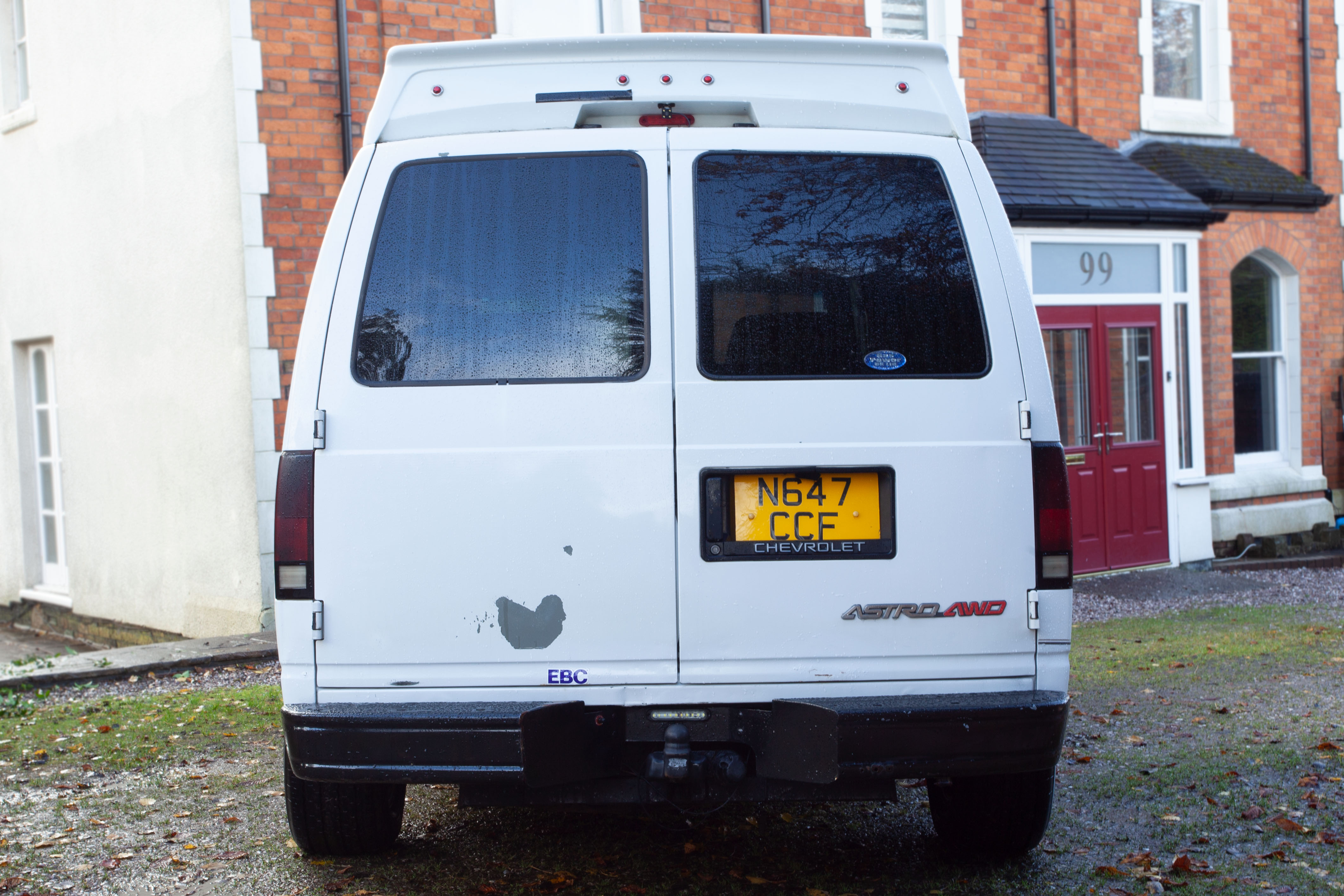 Lot 94 - 1996 Chevrolet Astro Day Van