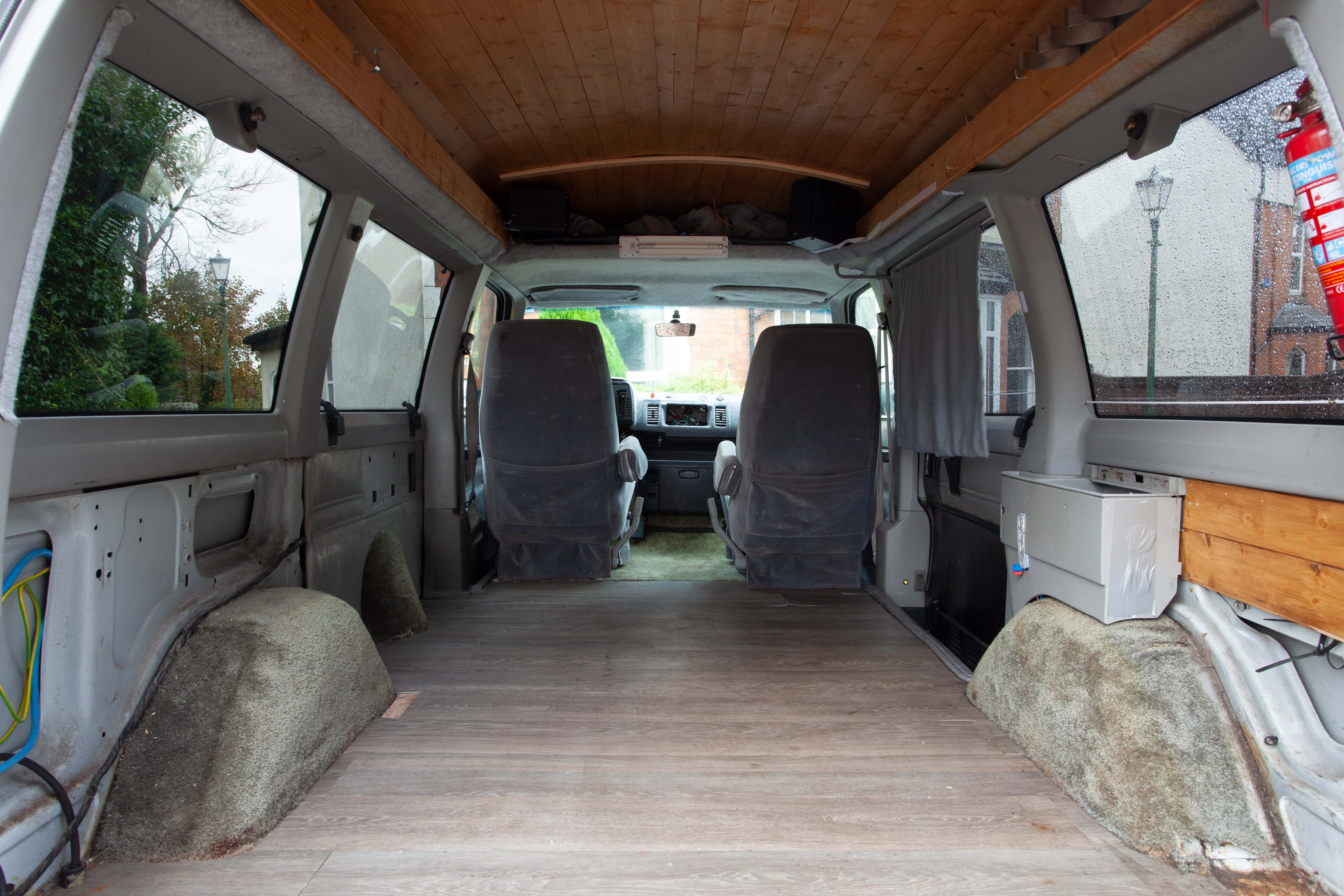 Lot 94 - 1996 Chevrolet Astro Day Van