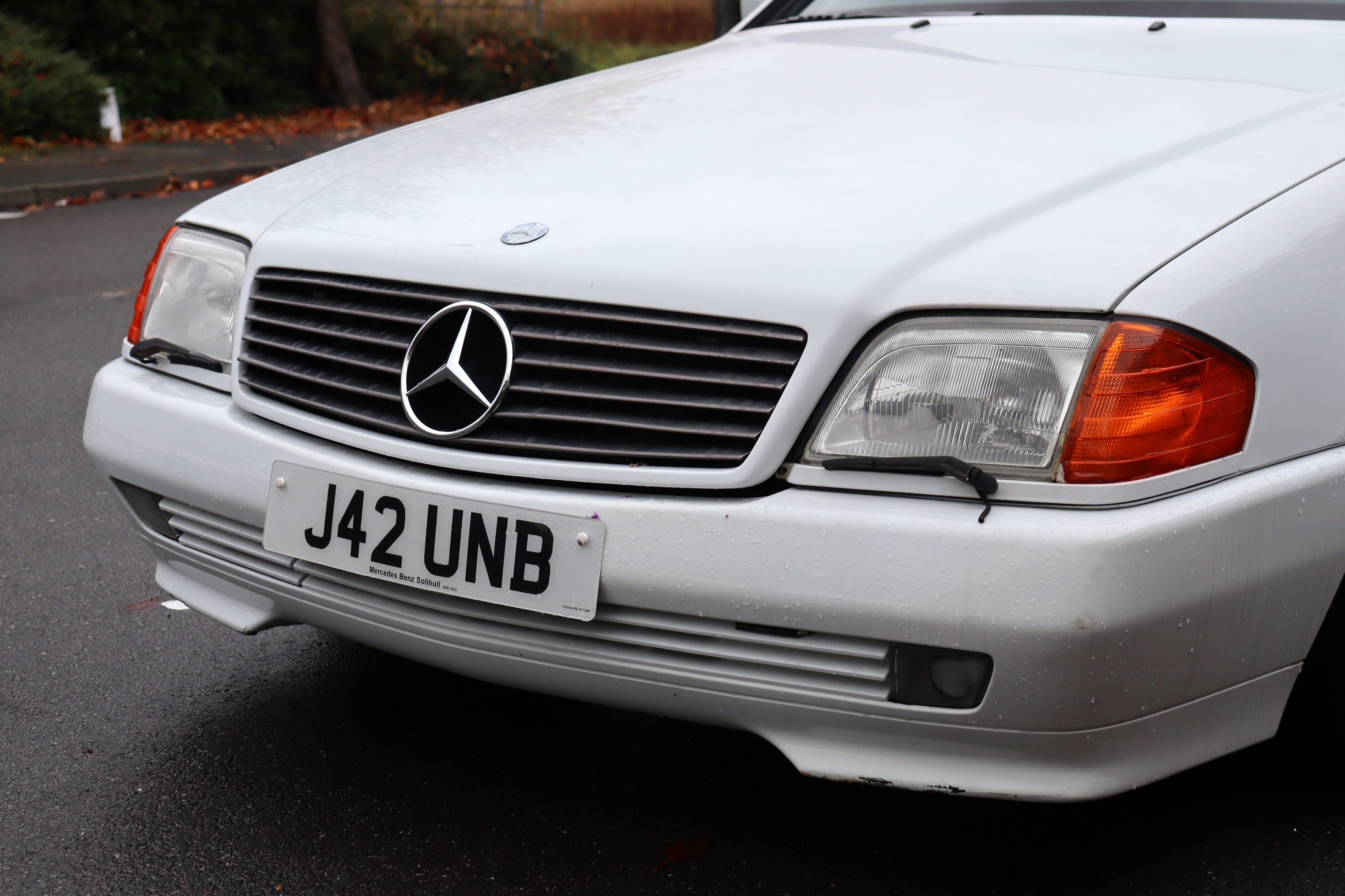 Lot 56 - 1991 Mercedes-Benz 500SL-32