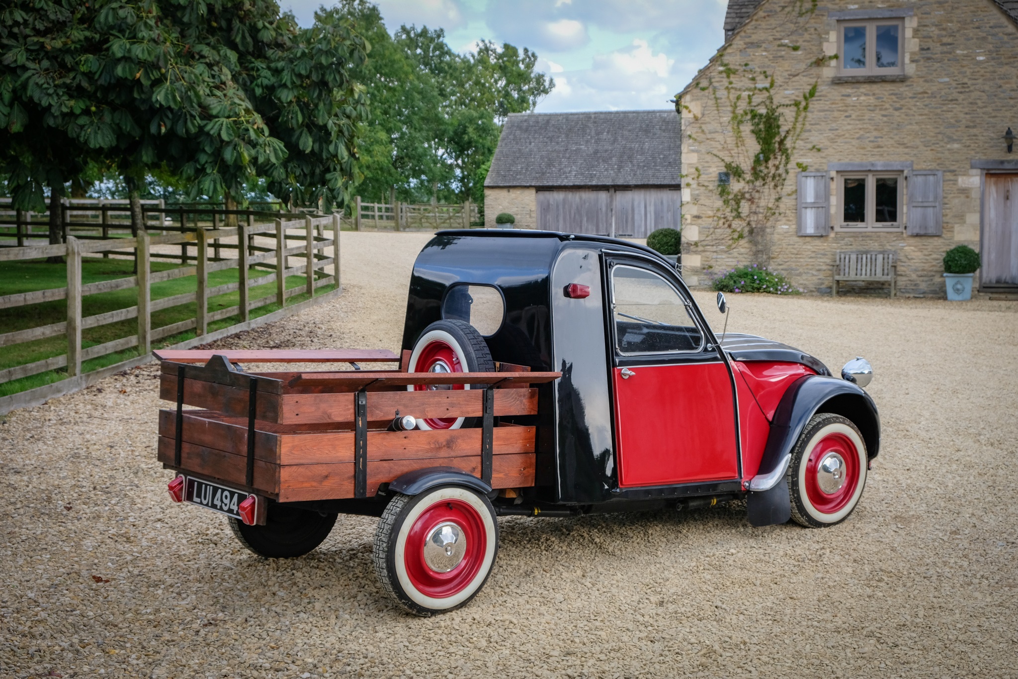 Lot 5 - 1977 Citroen 2CV Pickup
