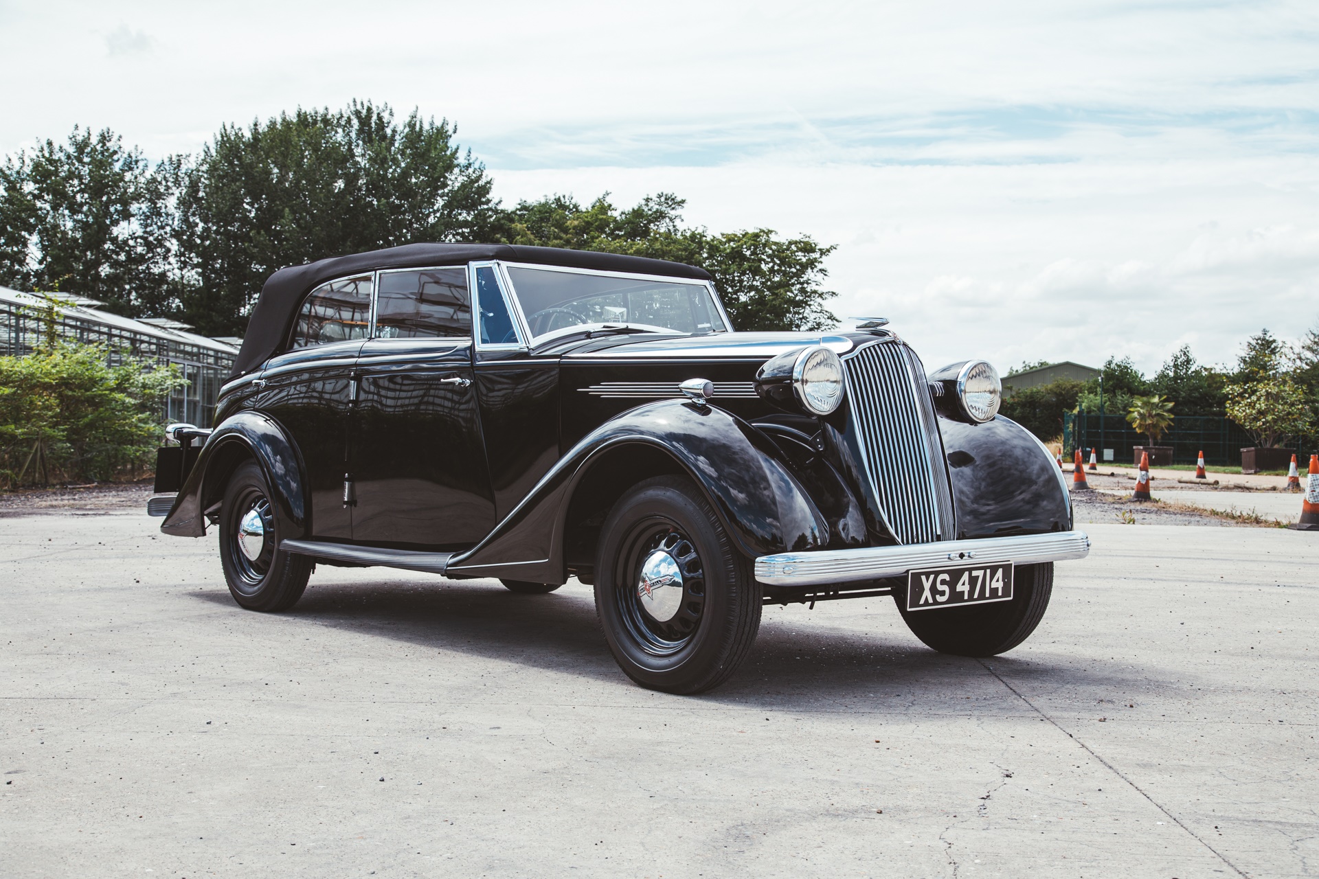Lot 51 - 1938 Vauxhall GY 25 Wingham Cabriolet