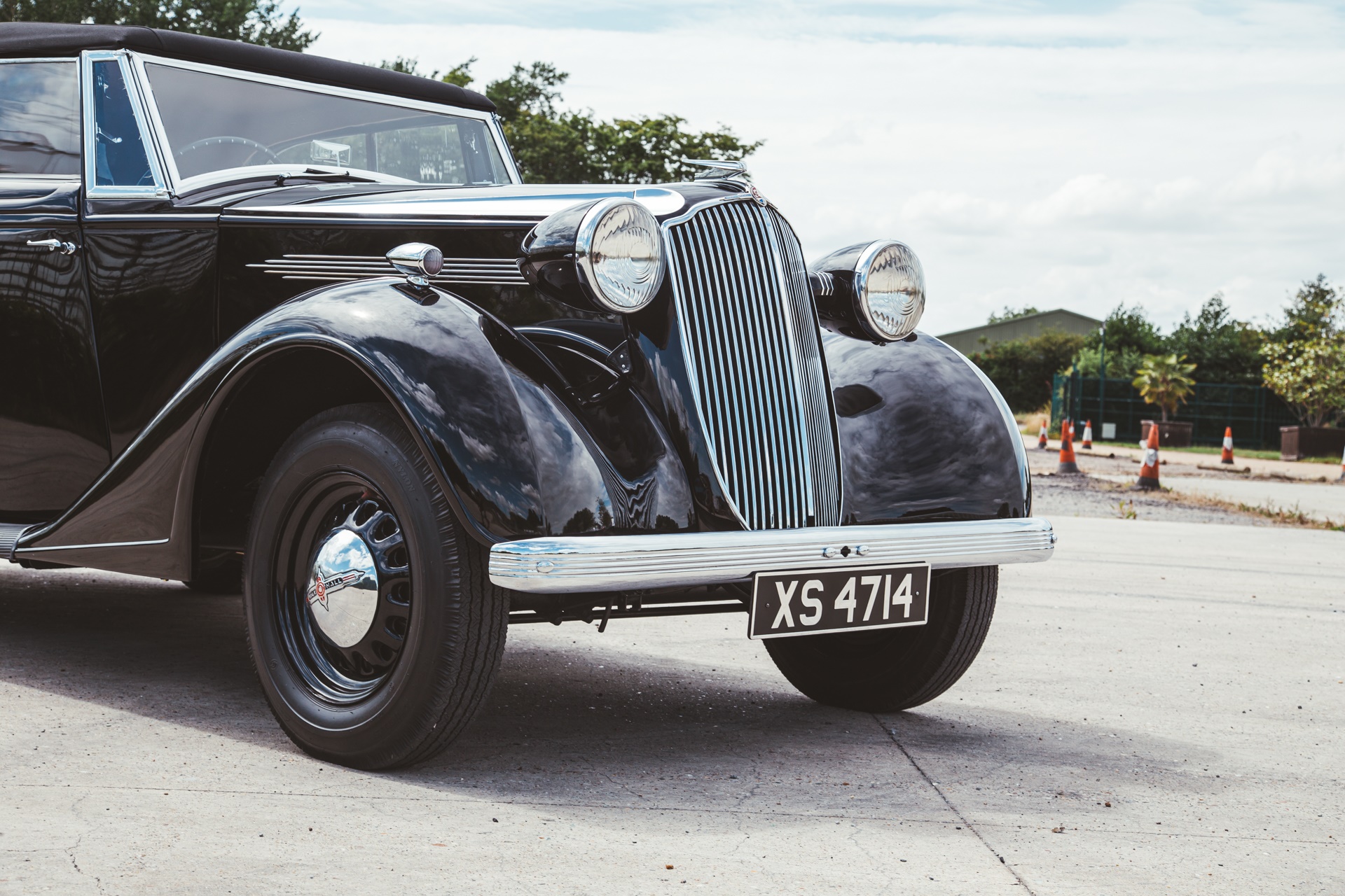Lot 51 - 1938 Vauxhall GY 25 Wingham Cabriolet