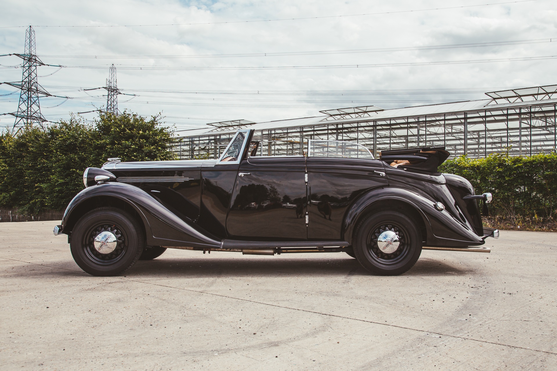 Lot 51 - 1938 Vauxhall GY 25 Wingham Cabriolet