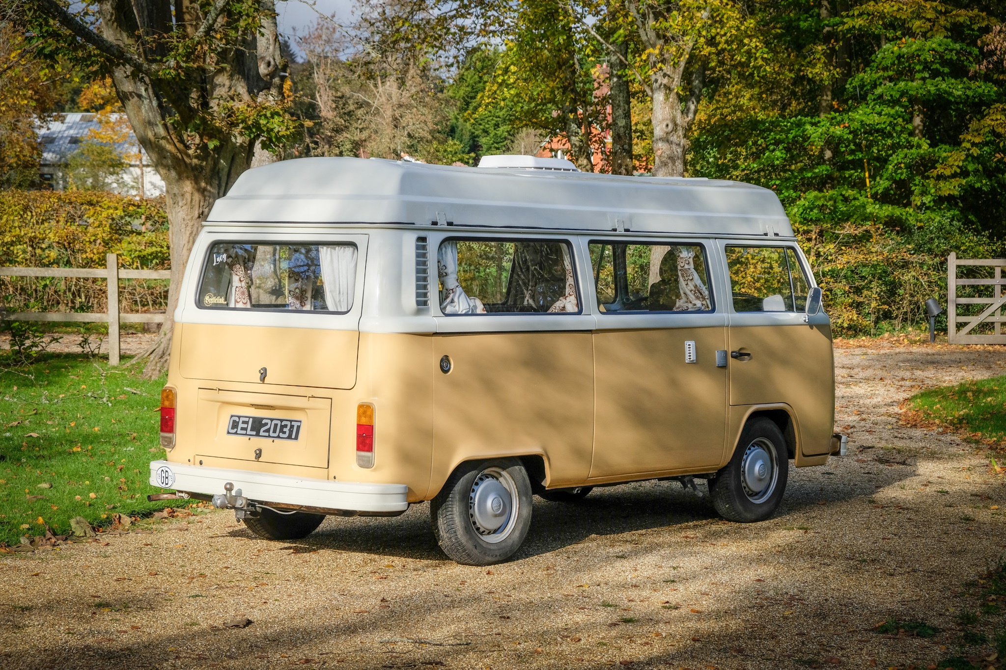 Lot 22 - 1979 Volkswagen Type 2 (T2) Devon Moonraker