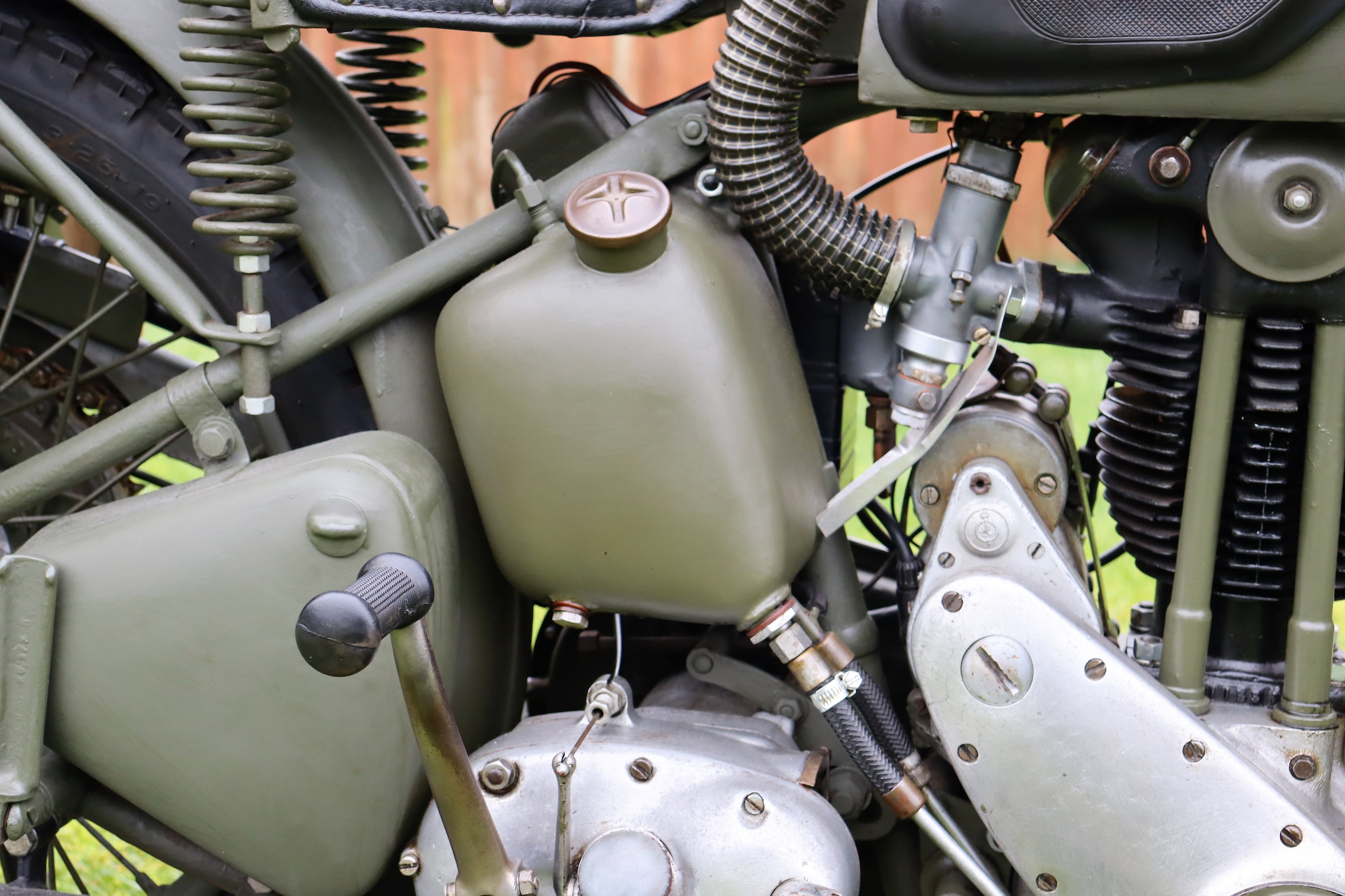 Lot 282 - 1940 Triumph 3HW