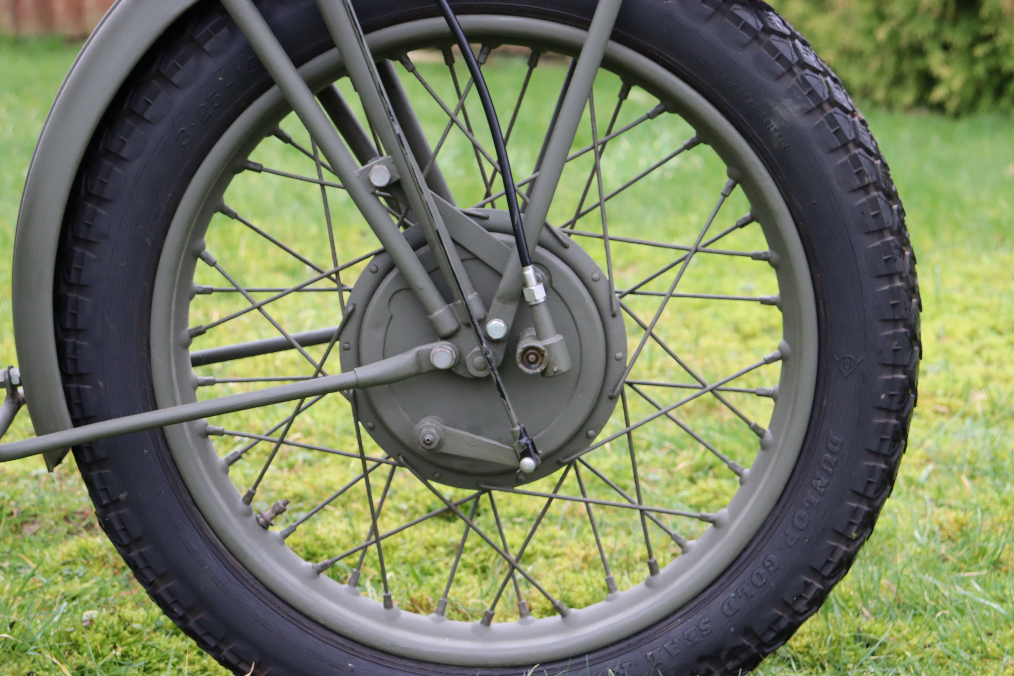 Lot 282 - 1940 Triumph 3HW