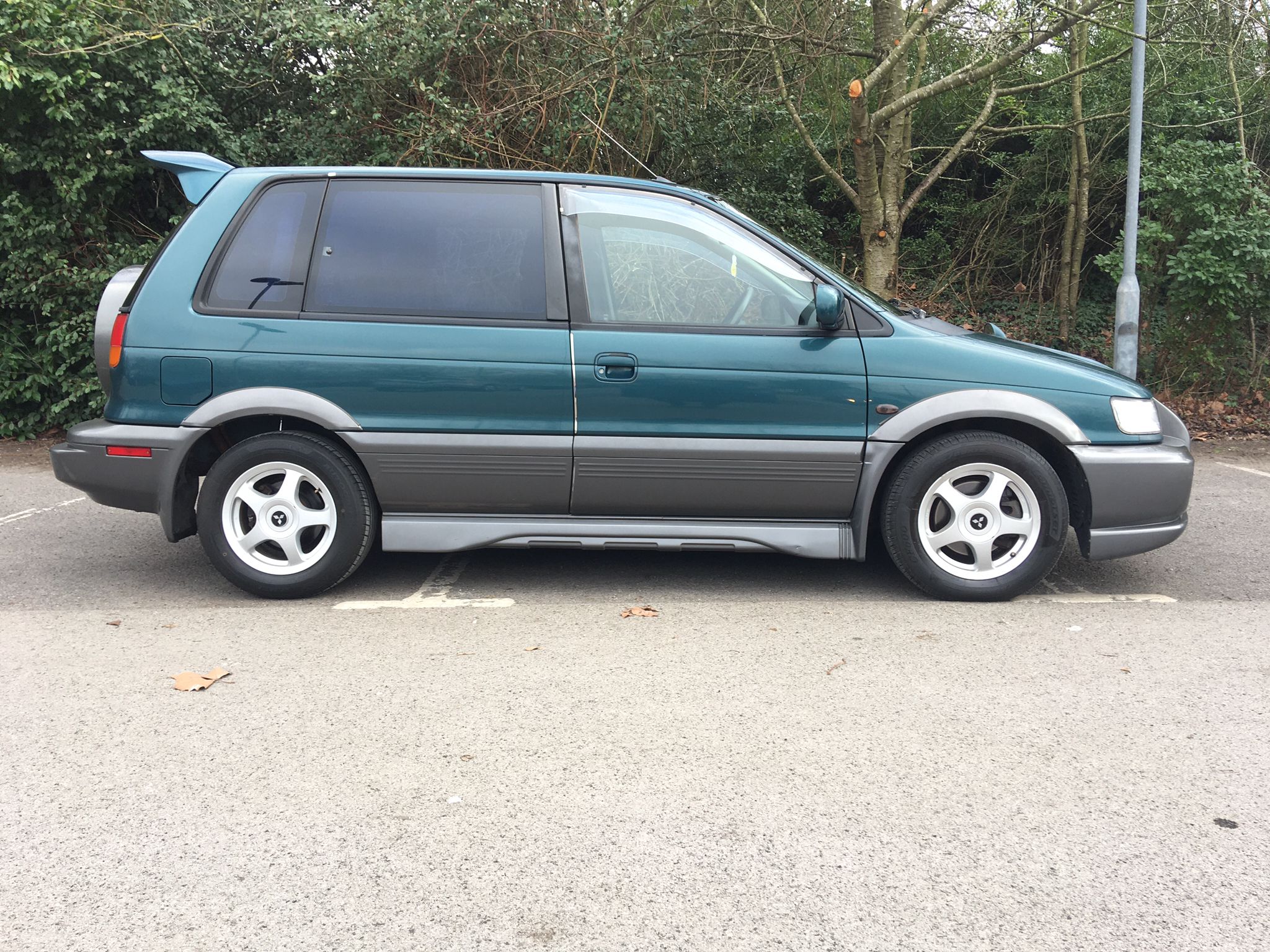 Lot 7 - 1997 Mitsubishi RVR Hyper Sports Gear-R