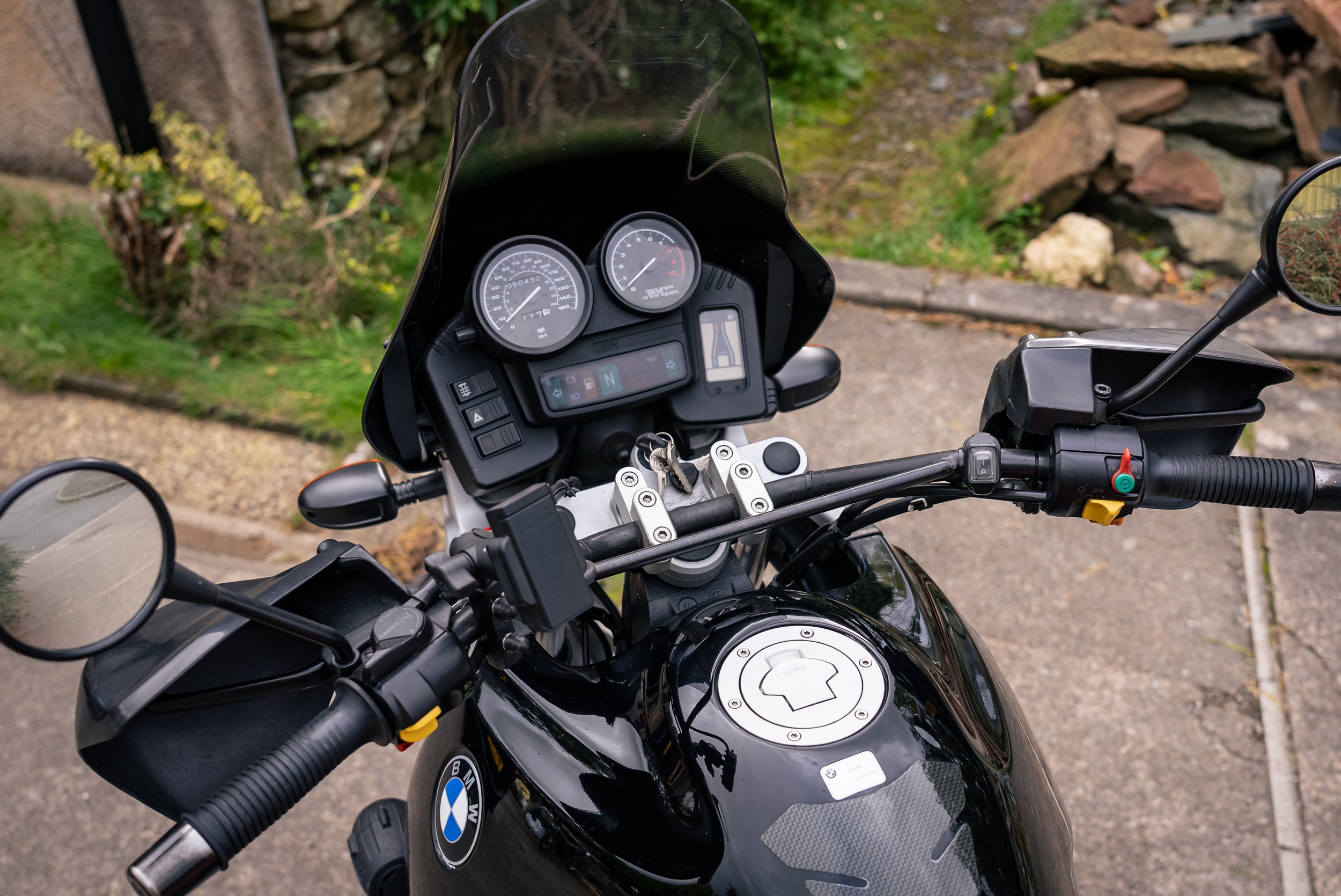 Lot 223 - 2000 BMW R1100GS