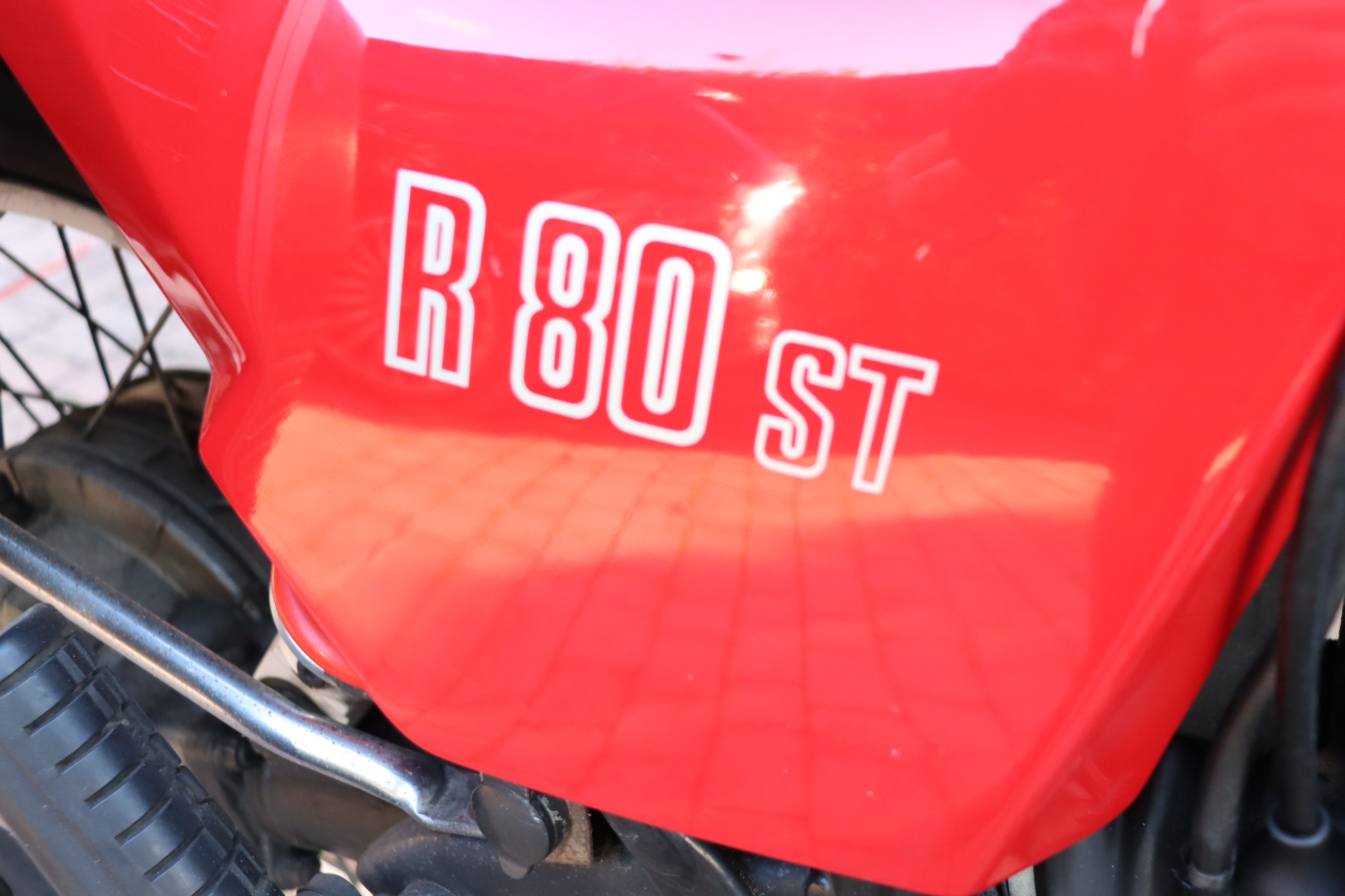 Lot 264 - 1983 BMW R80ST