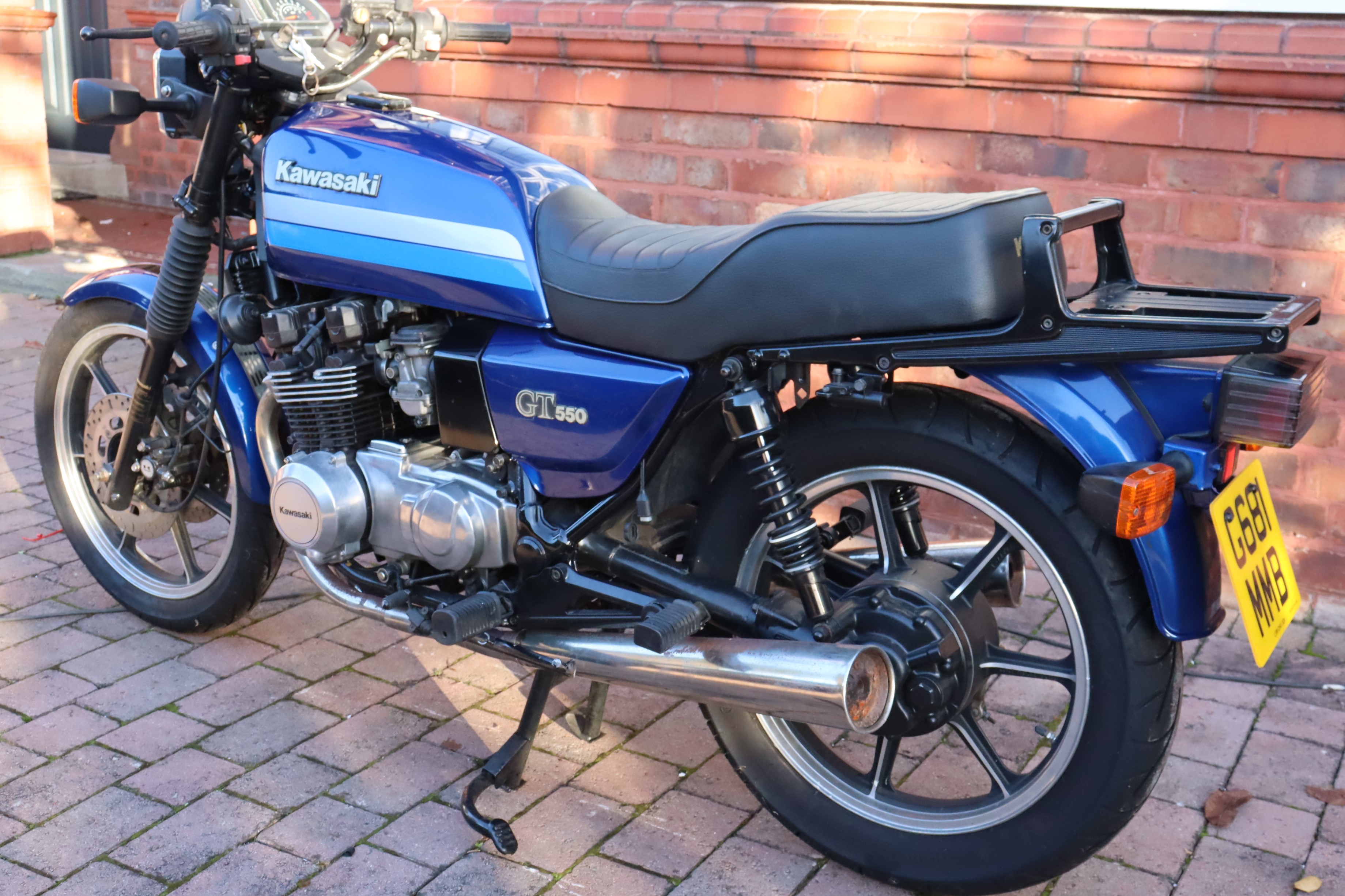 Lot 266 - 1989 Kawasaki GT550