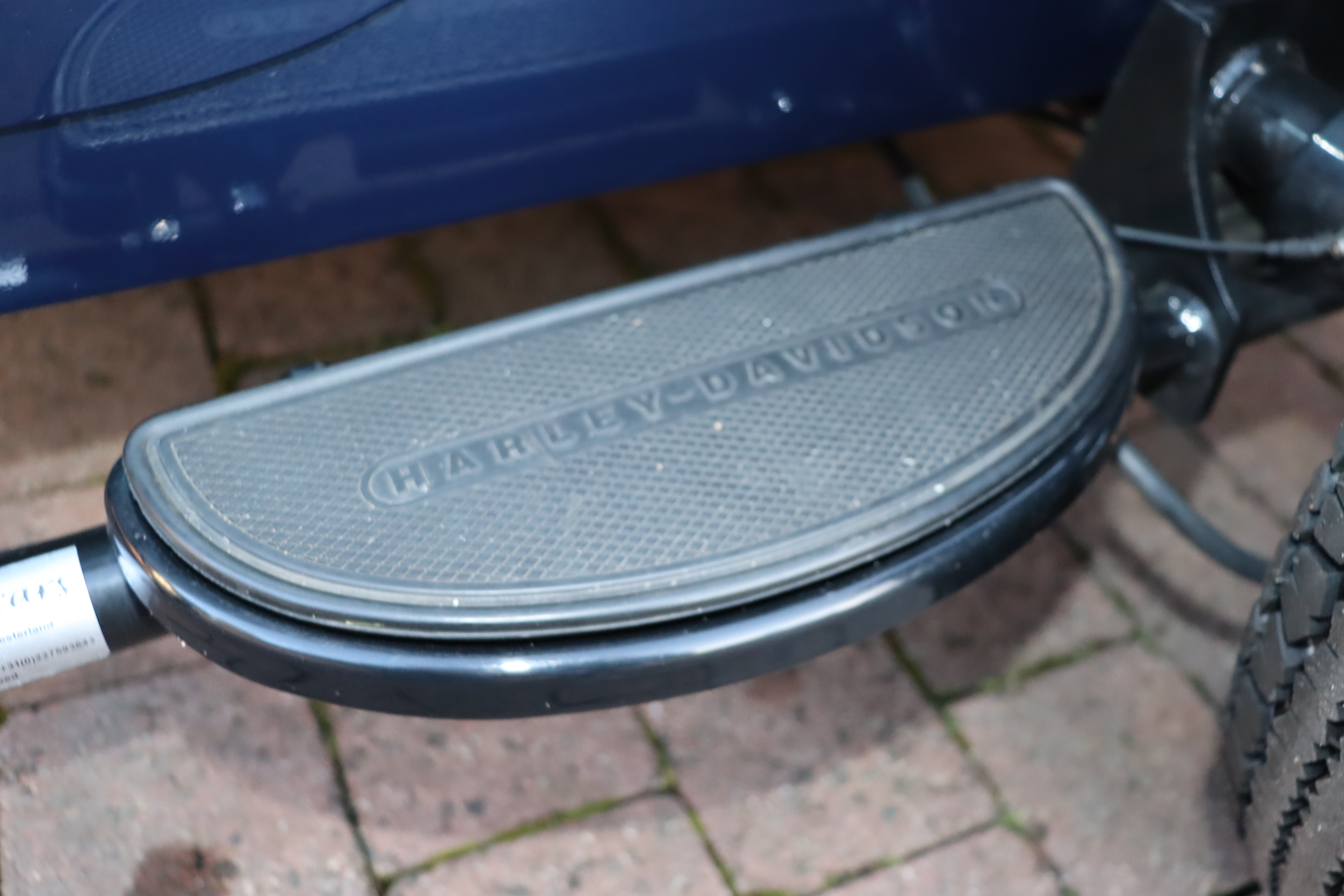 Lot 260 - 2004 Harley Davidson Road King & LAK Sidecar