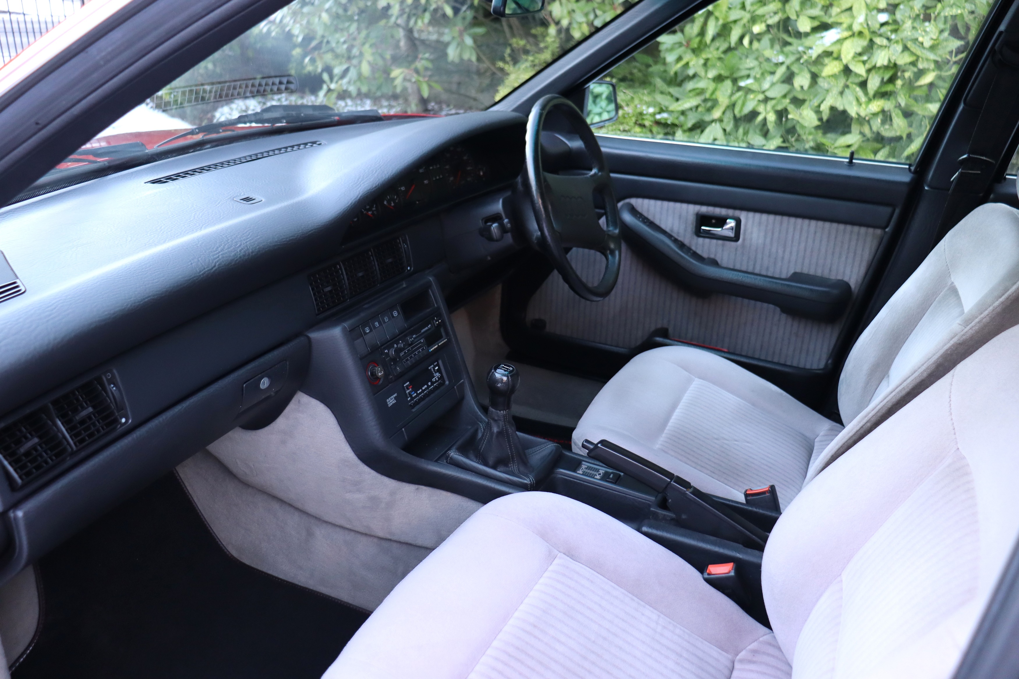 Lot 18 - 1990 Audi 100 Avant Quattro Turbo