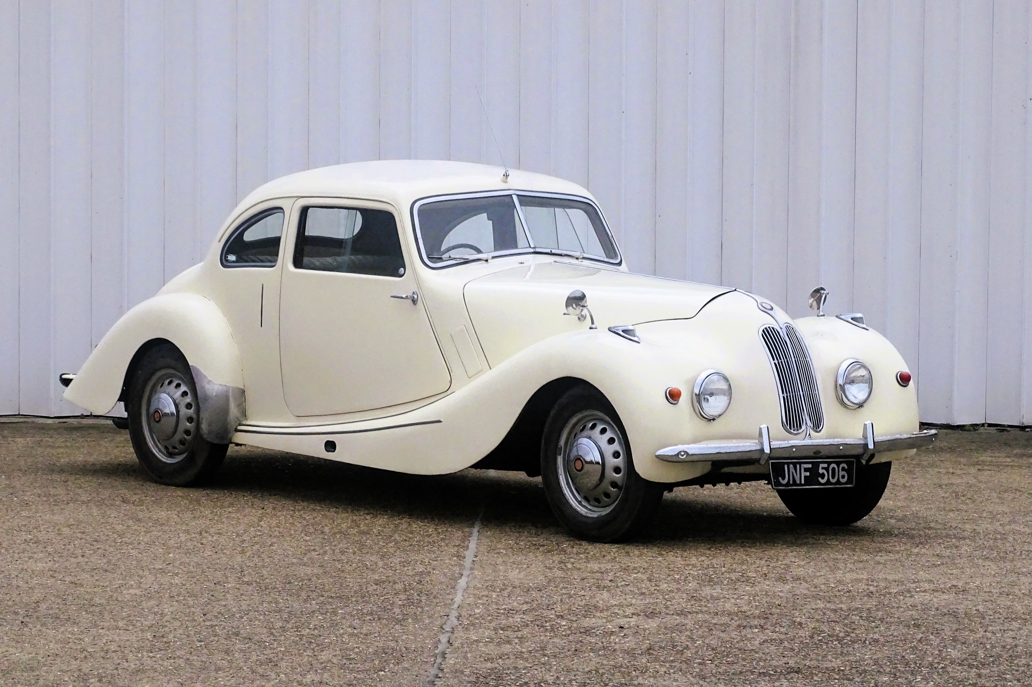 Lot 42 - 1948 Bristol 400